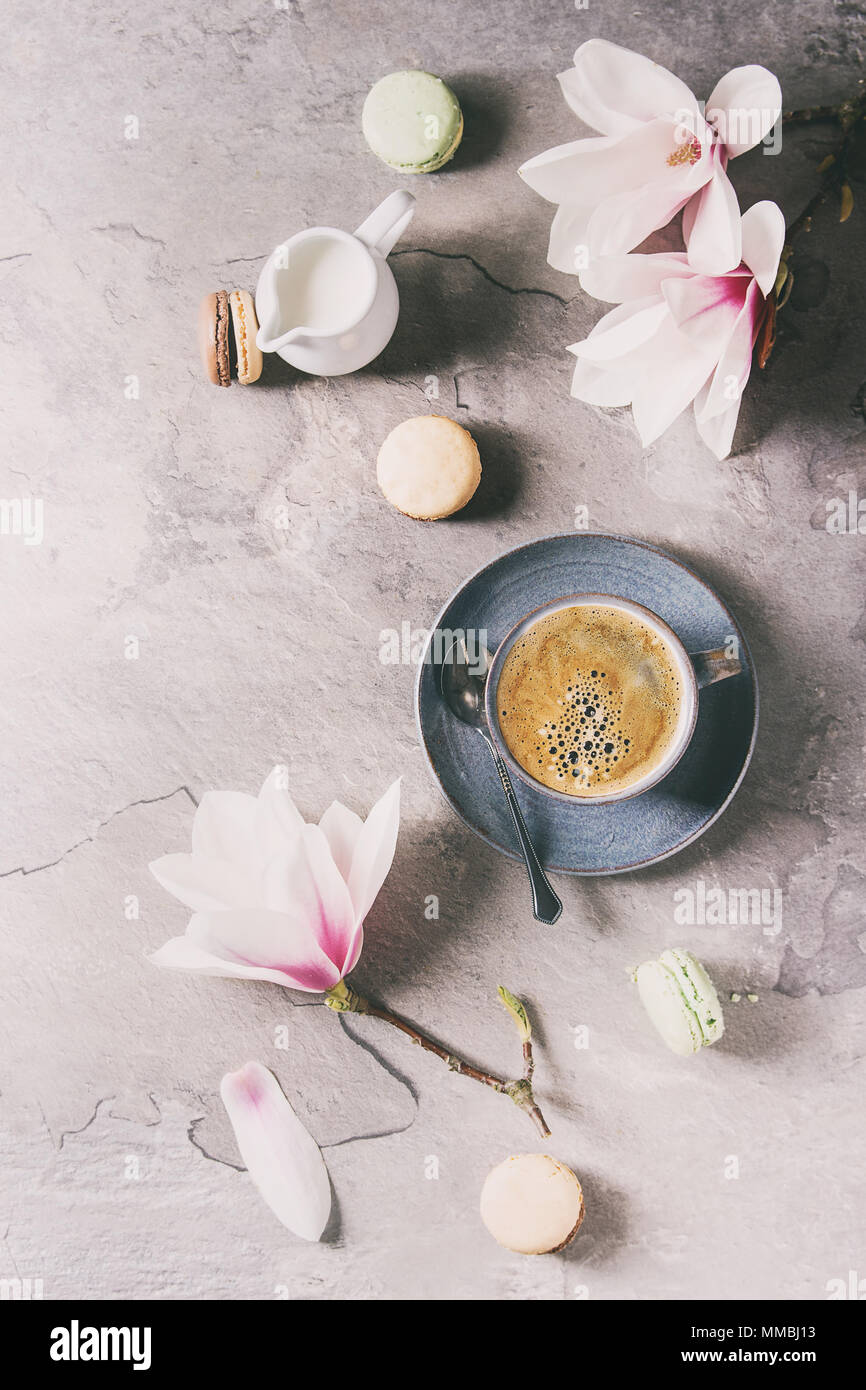 Coffee with spring flowers Stock Photo - Alamy