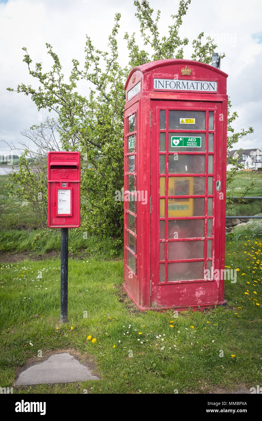 Red phone box and Royal Mail letter box side by side in Glencaple ...