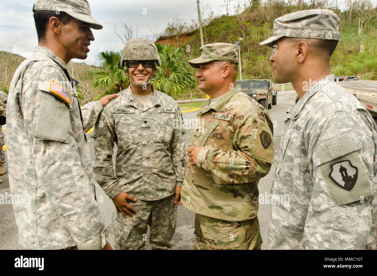 U.S. Army Reserve Soldiers assigned to the 432nd Transportation Company ...