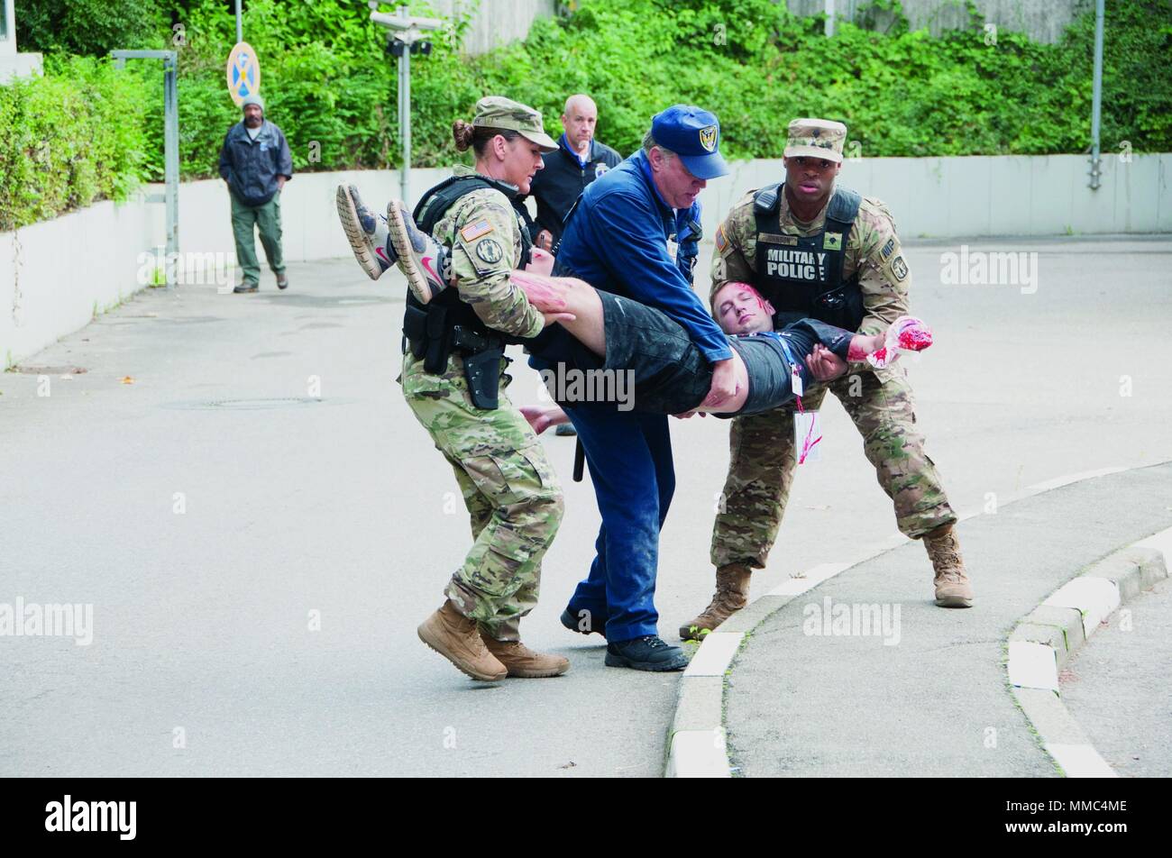 554th mp company hi-res stock photography and images - Alamy