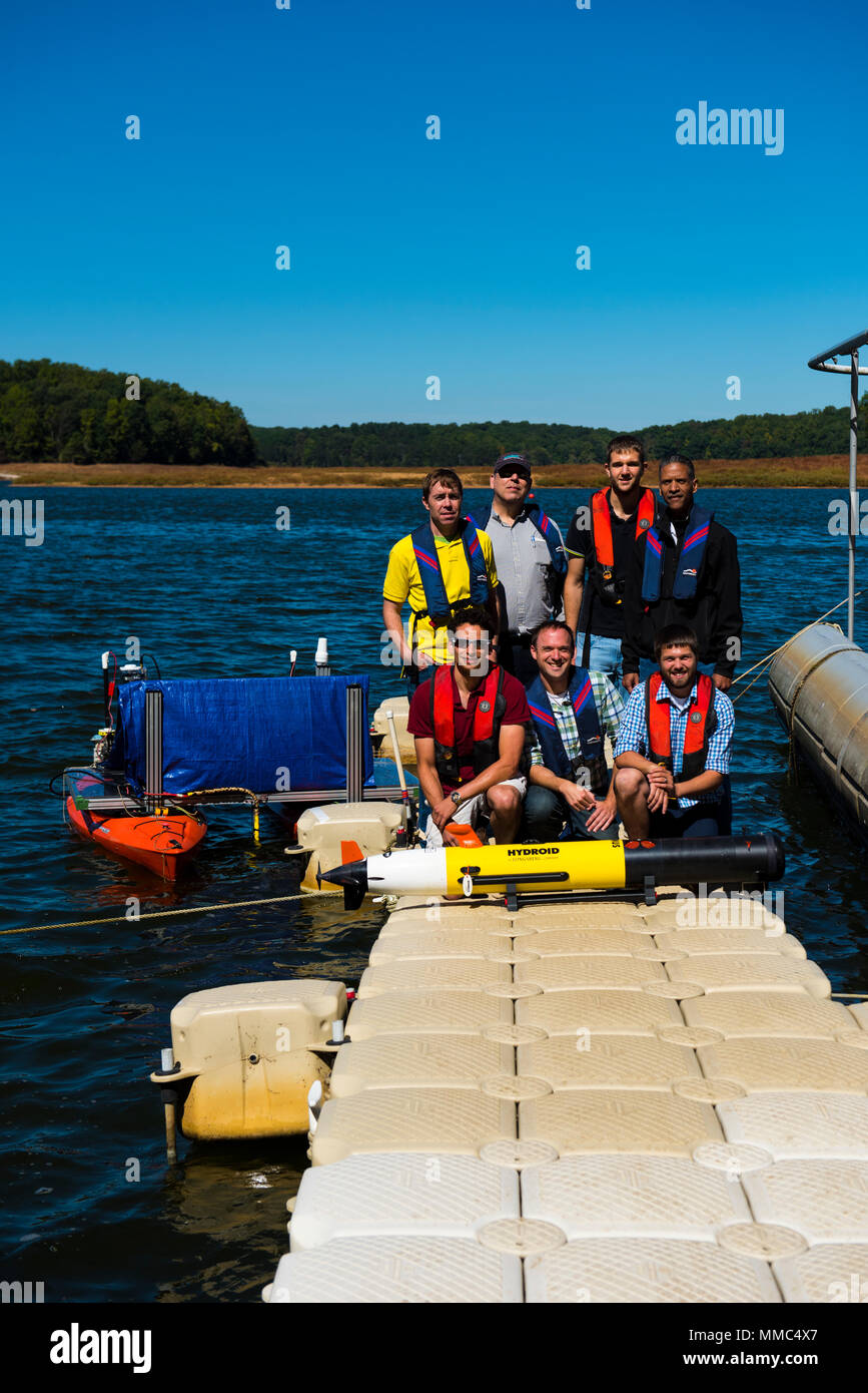 Engineers from Naval Surface Warfare Center, Carderock Division launch ...