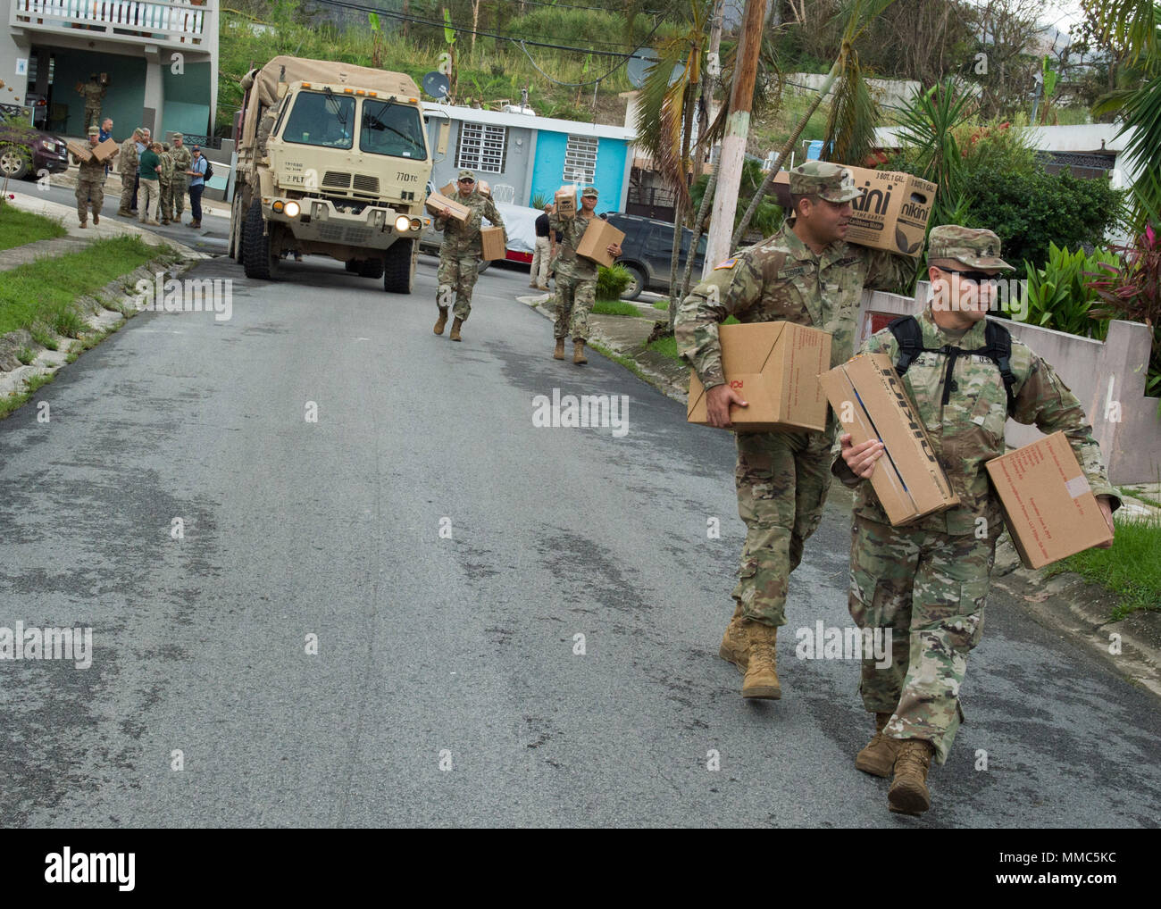 Soldiers assigned to Joint Task Force Puerto Rico and the Puerto Rico ...