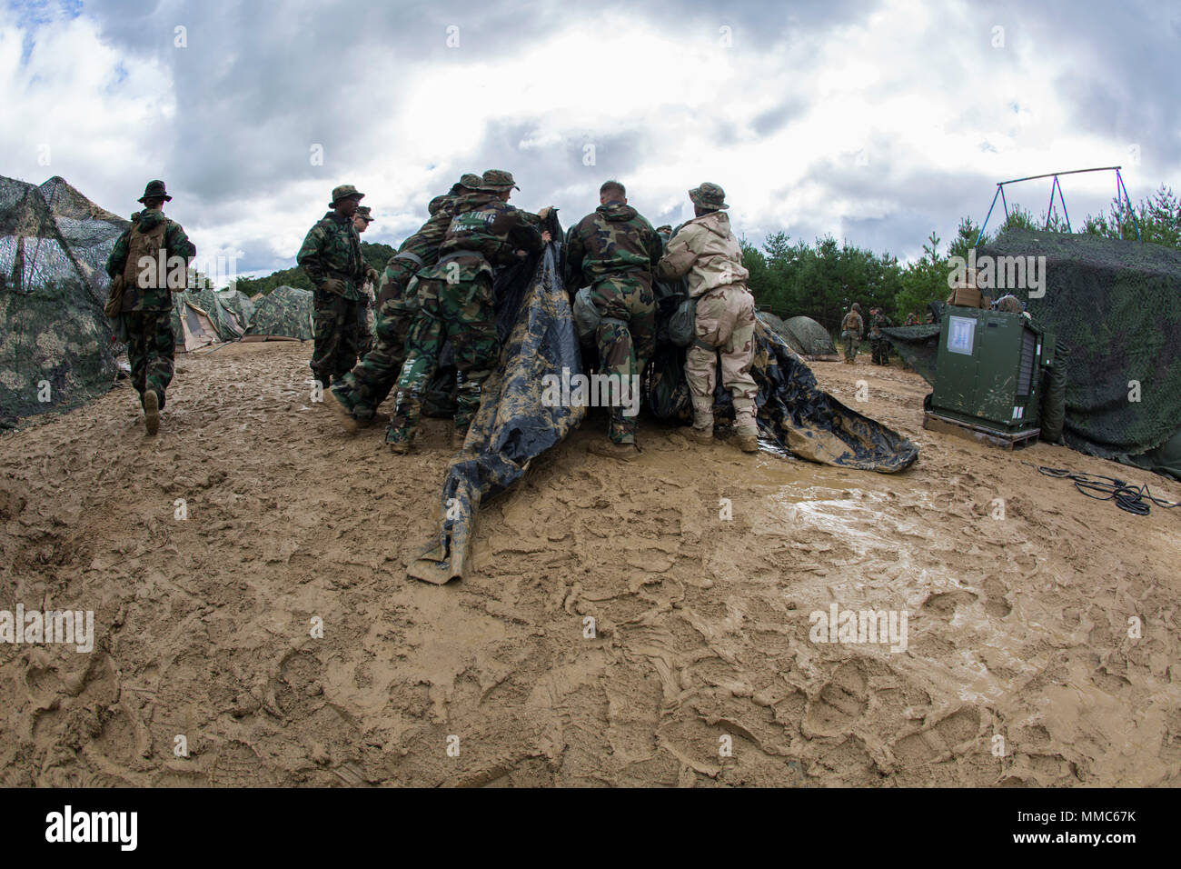 Placing mud hi-res stock photography and images - Alamy