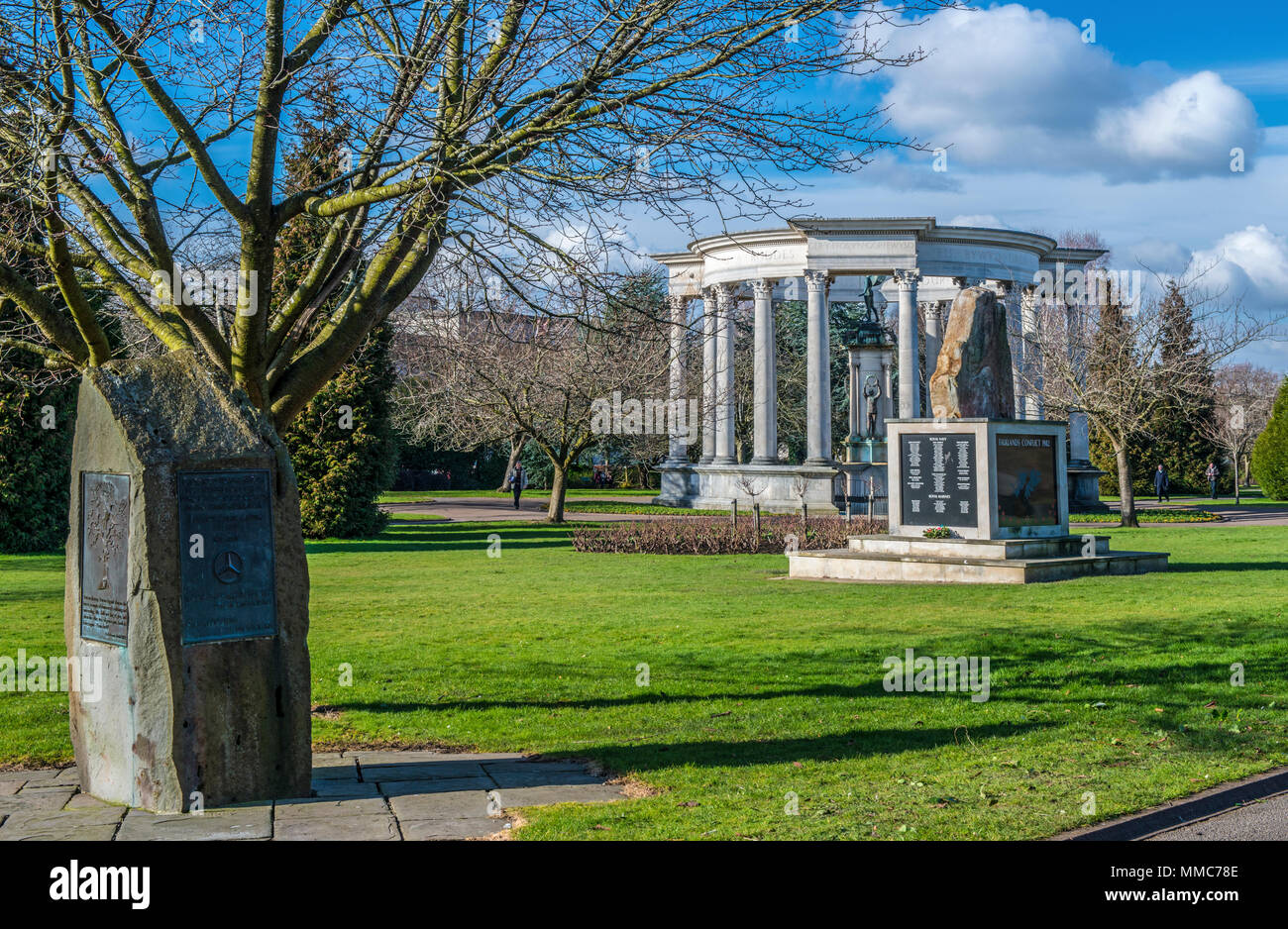 Alexandra park war memorial hi-res stock photography and images - Alamy