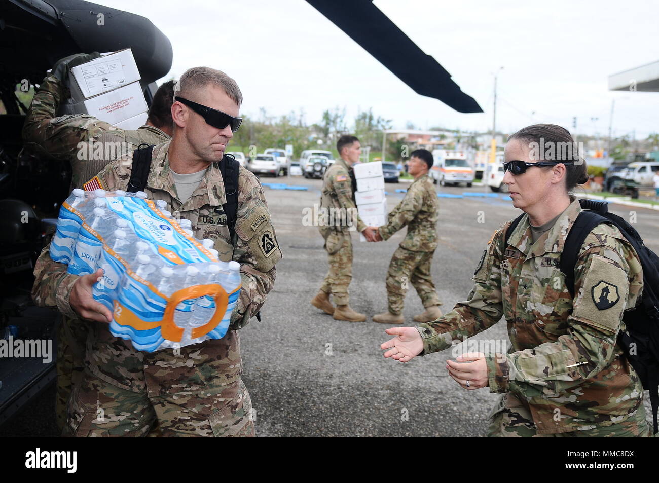 Us army active reserve hi-res stock photography and images - Alamy