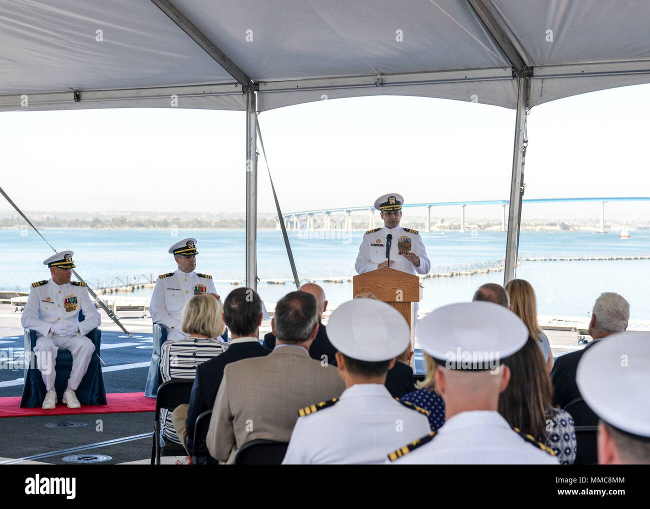 (US Navy Photo by Mass Communication Specialist 2nd Class Amanda Chavez ...