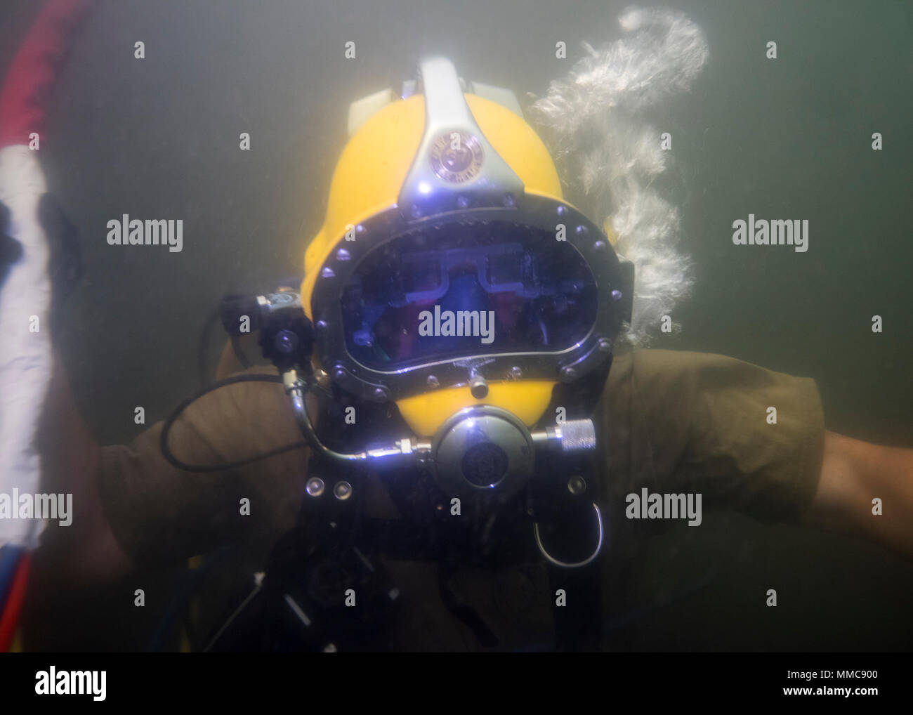 Naval diving and salvage training center ndstc hi-res stock photography ...