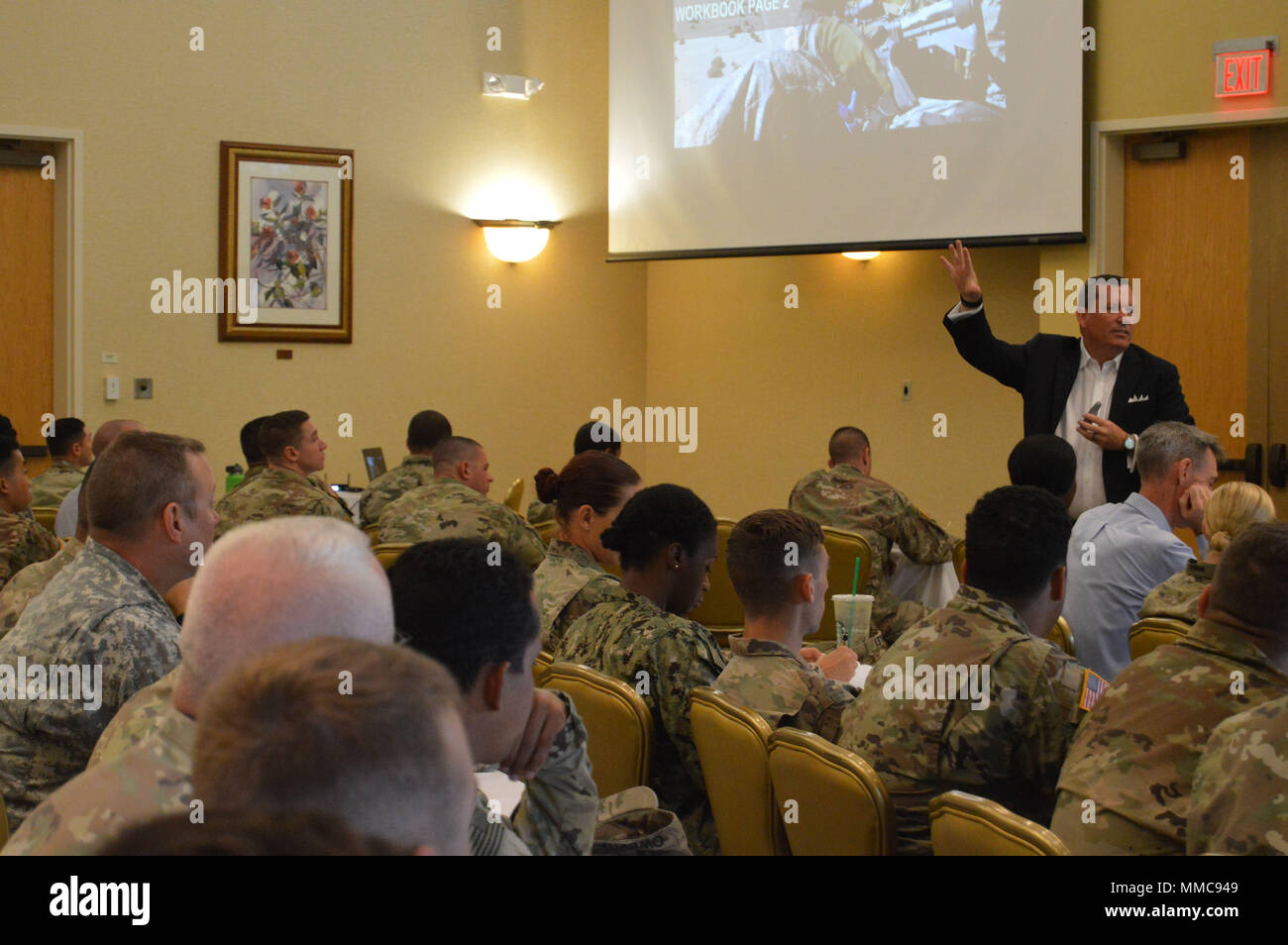 Transitioning soldiers hi-res stock photography and images - Alamy