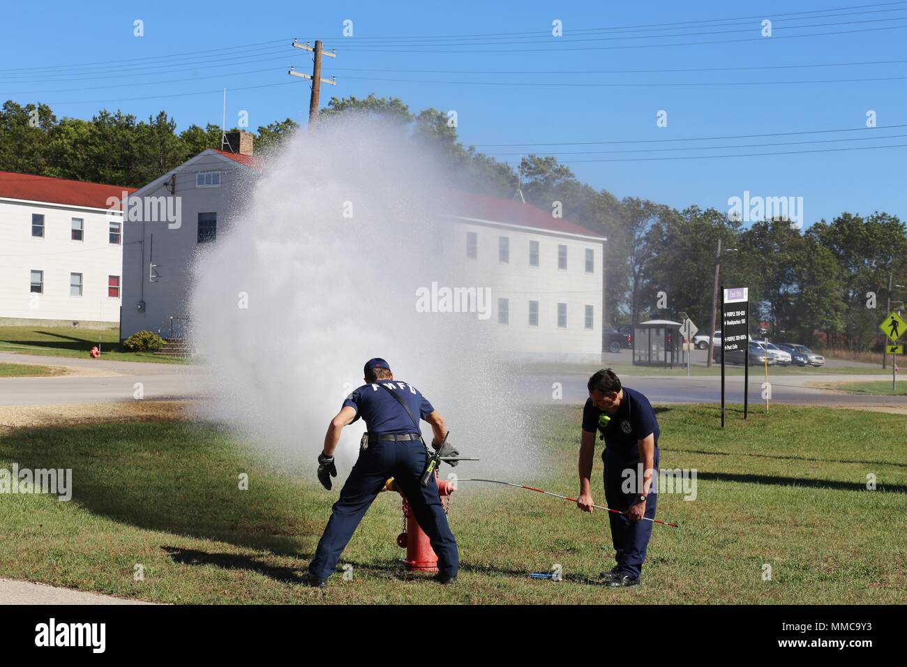 Wisconsin hydrant flushing hi-res stock photography and images - Alamy