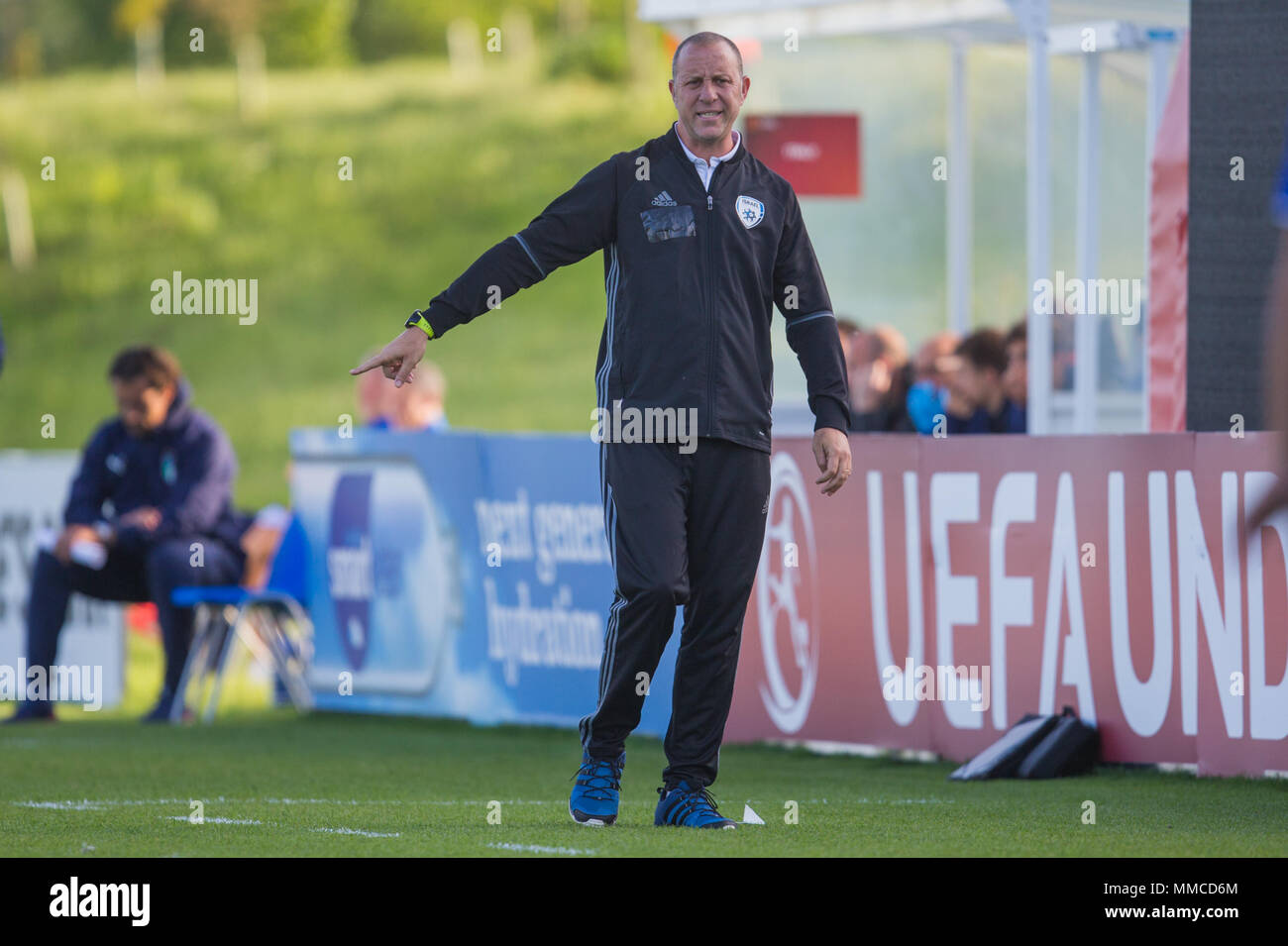 Brumer hi-res stock photography and images - Alamy