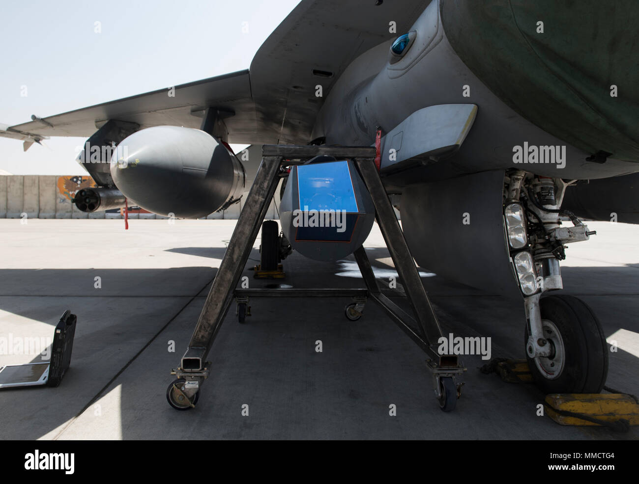 Sniper pod hi-res stock photography and images - Alamy