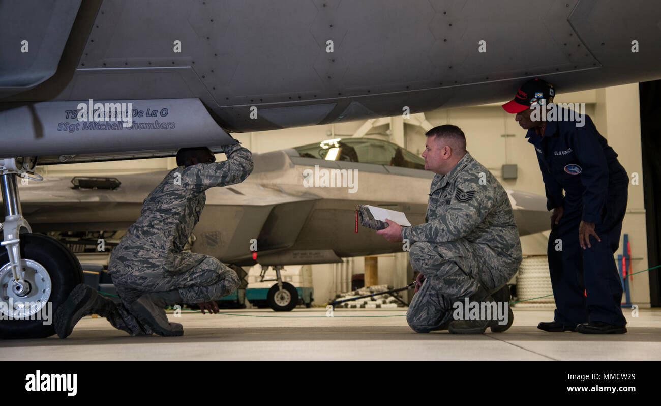 477th bombardment group hi-res stock photography and images - Alamy