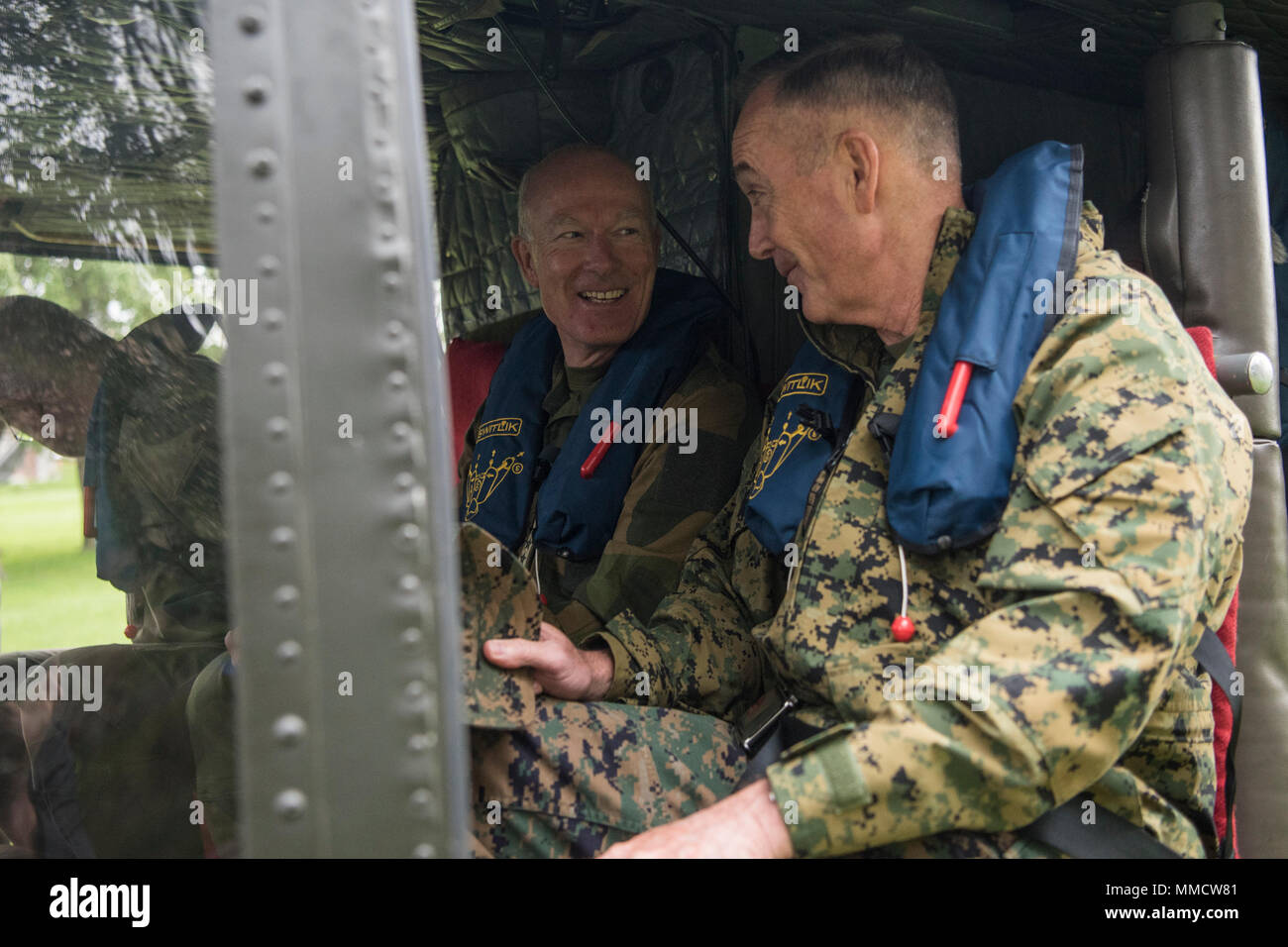 Norwegian defence forces hi-res stock photography and images - Alamy