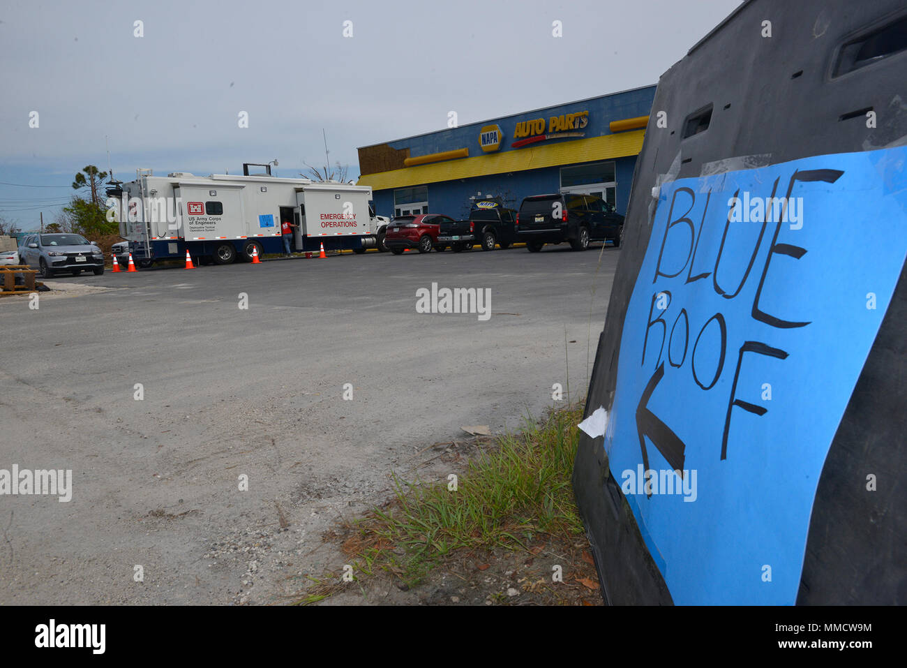 Deployable tactical operating system hi-res stock photography and ...