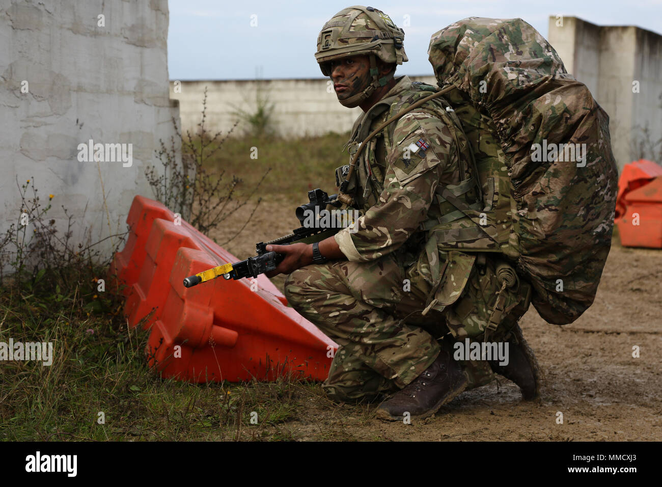 British led allied army patrol hi-res stock photography and images - Alamy