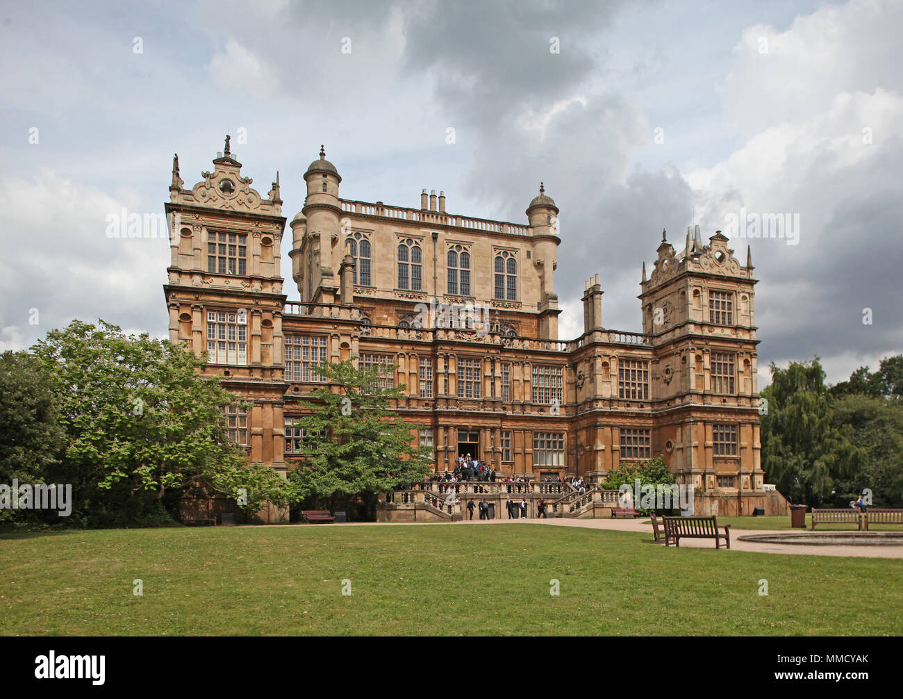 Bruce wayne manor hi-res stock photography and images - Alamy