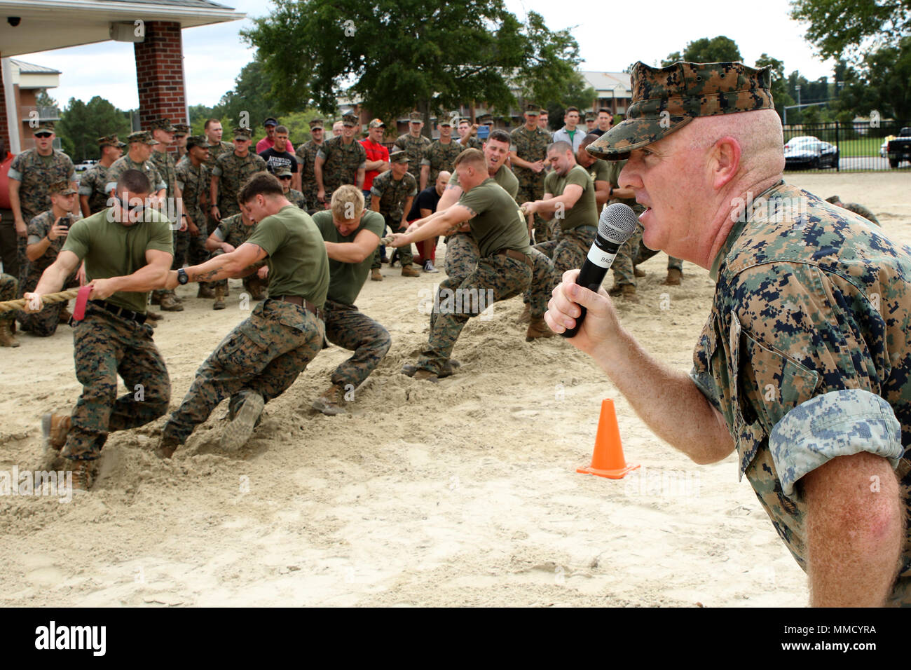 2017 combined federal campaign hi-res stock photography and images - Alamy