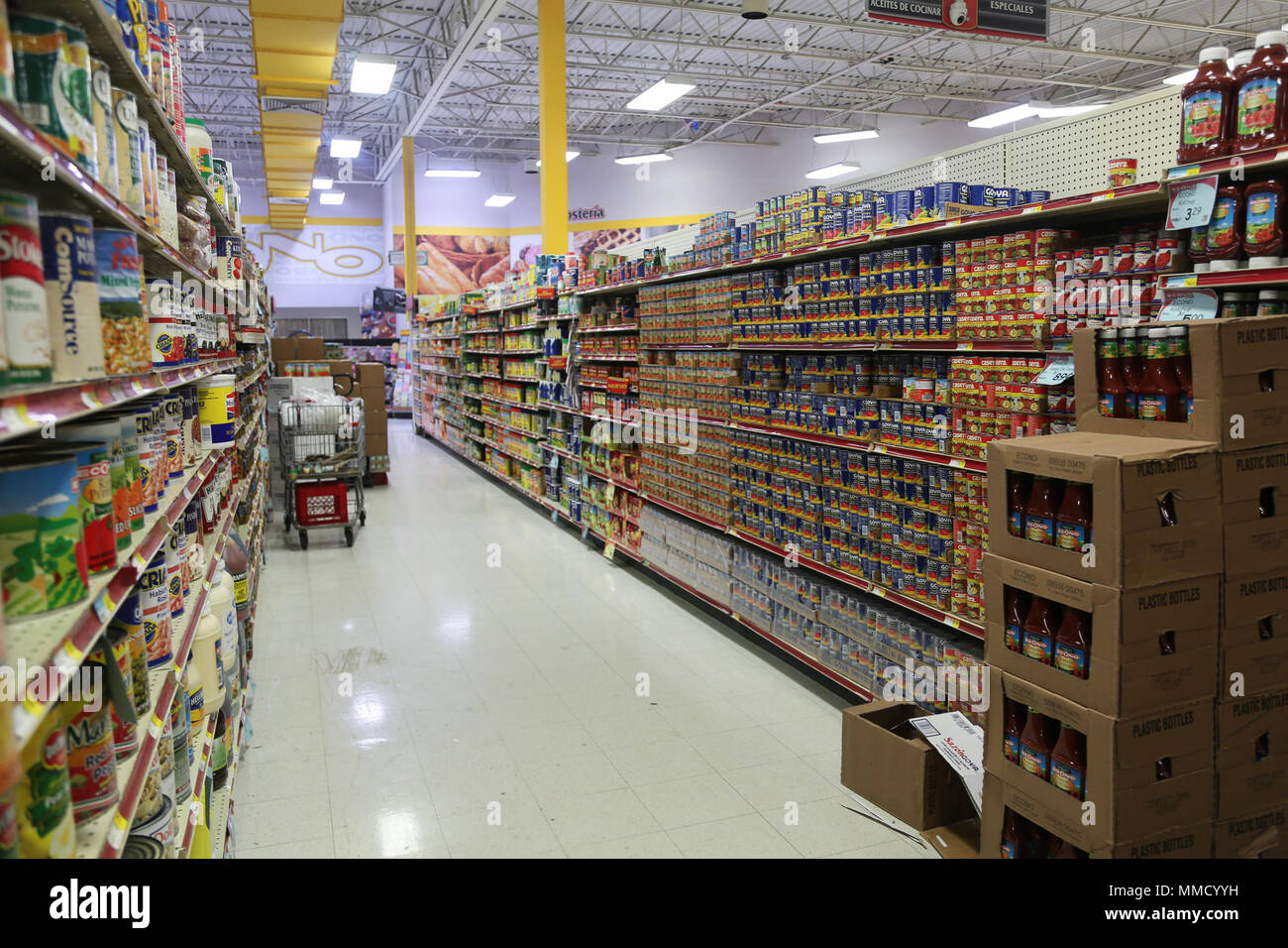 The Econo grocery store is fully stocked with food in Coamo, Puerto ...