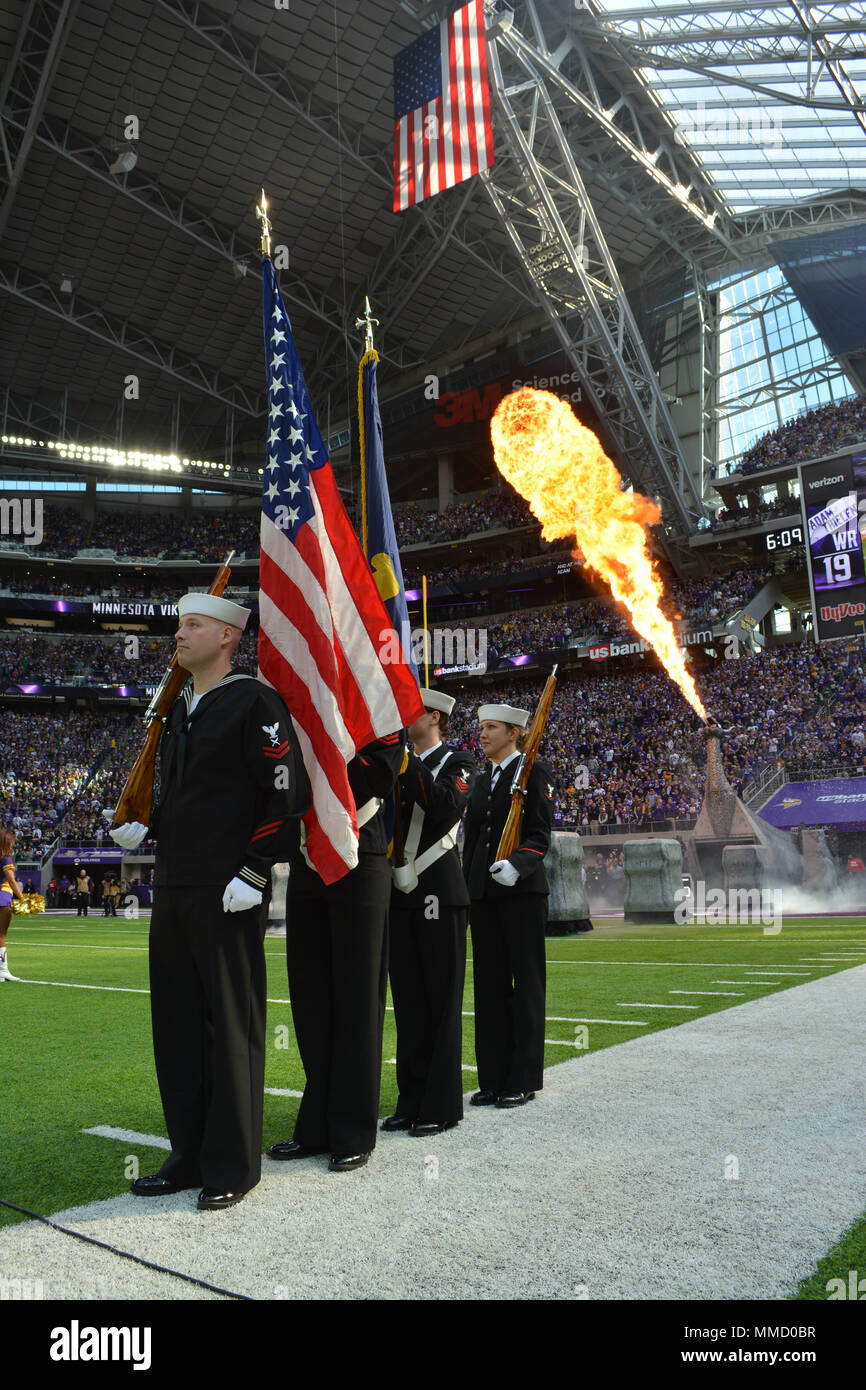Nrd minneapolis color guard hi-res stock photography and images - Alamy