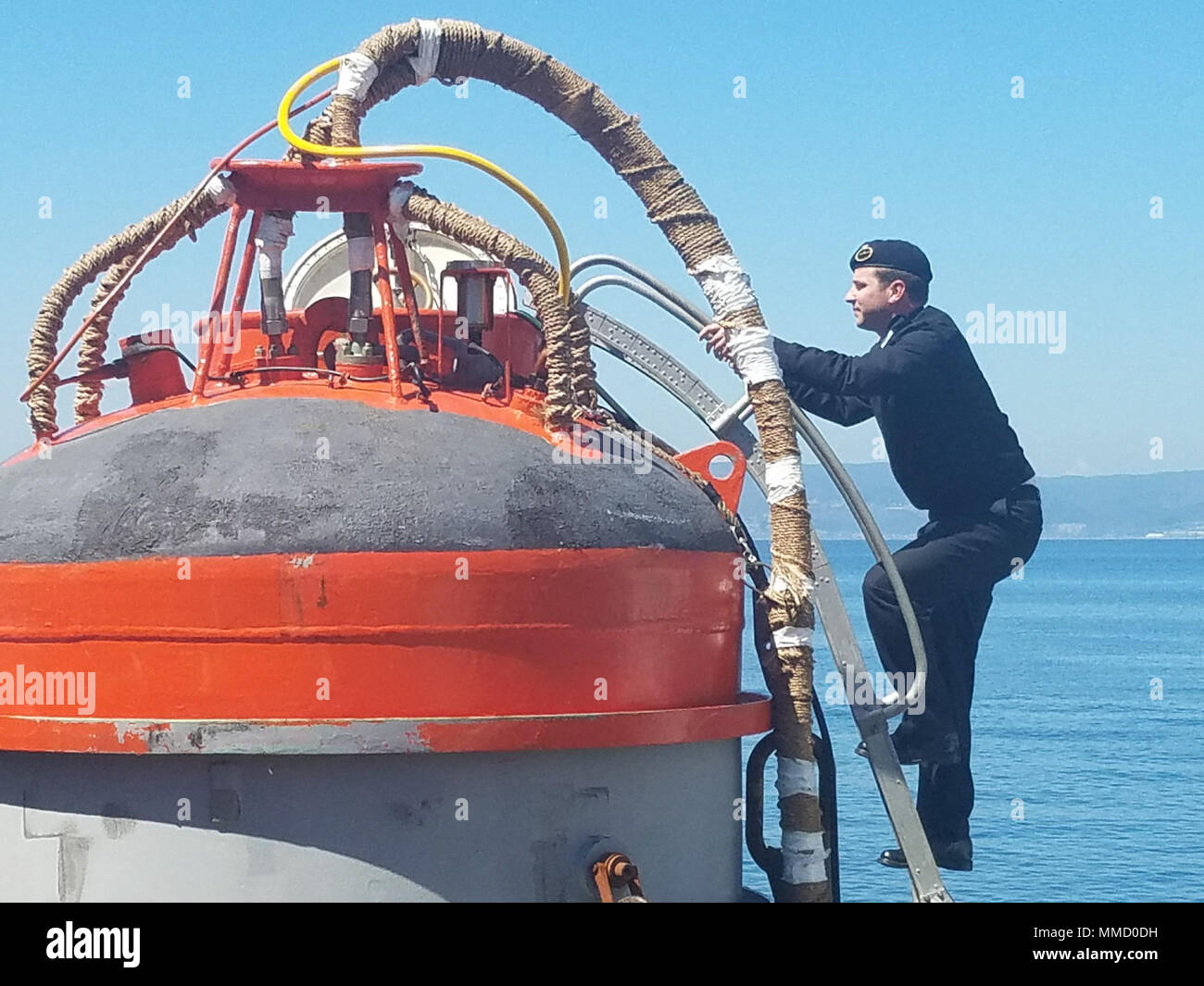 171012-N-UC001-003 TALCAUHANO, Chile (Oct. 12, 2017) A Chilean Navy ...