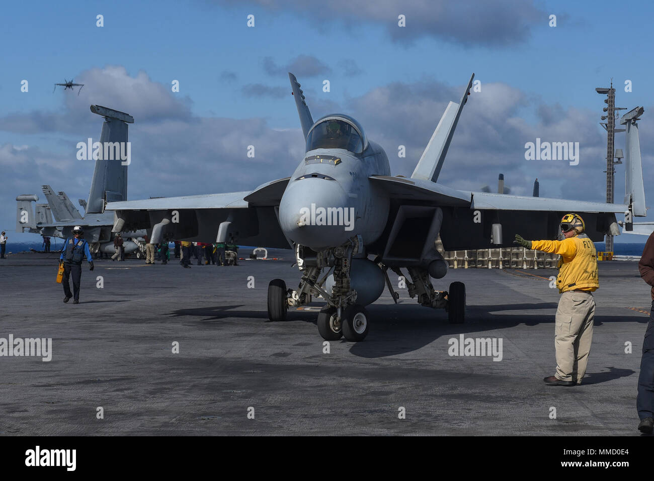 171013-N-NQ487-250 ATLANTIC OCEAN (Oct. 13, 2017) Chief Aviation ...