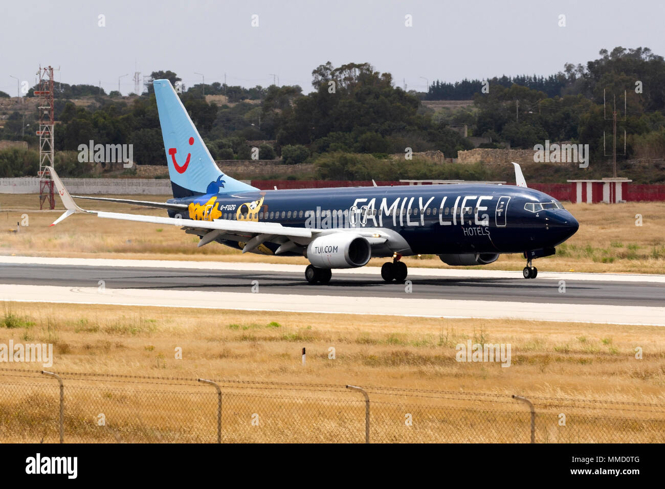 TUI Boeing 737-8K5 [REG: G-FDZG] in special Family Life color scheme ...
