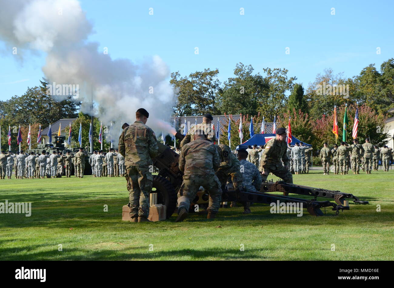Soldiers from 2nd Battalion, 146th Field Artillery Regiment, 81st ...