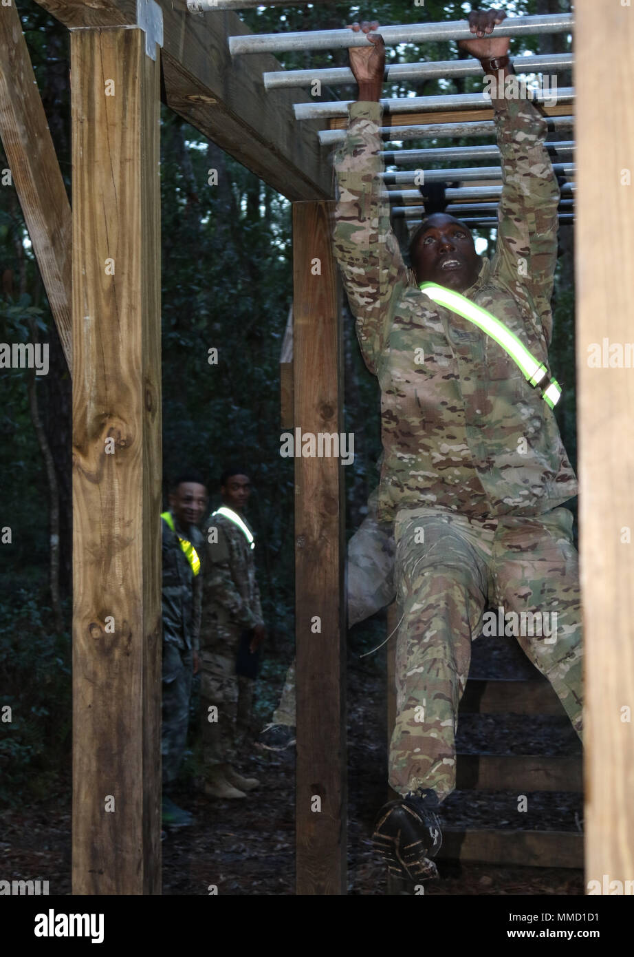 A Soldier with the 3rd Infantry Division Sustainment Brigade on Fort ...