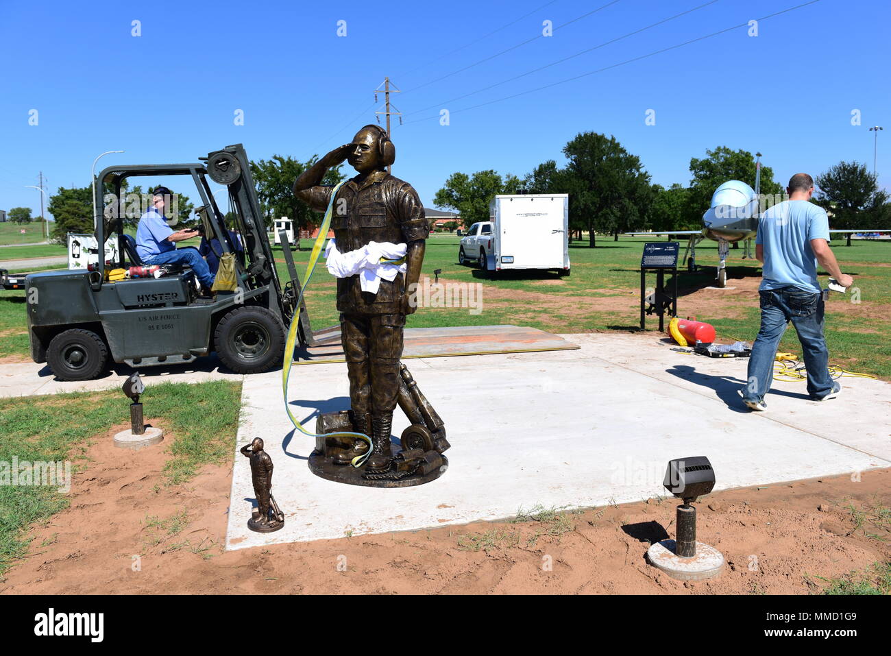 Sheppard installs maintenance man statue Stock Photo - Alamy