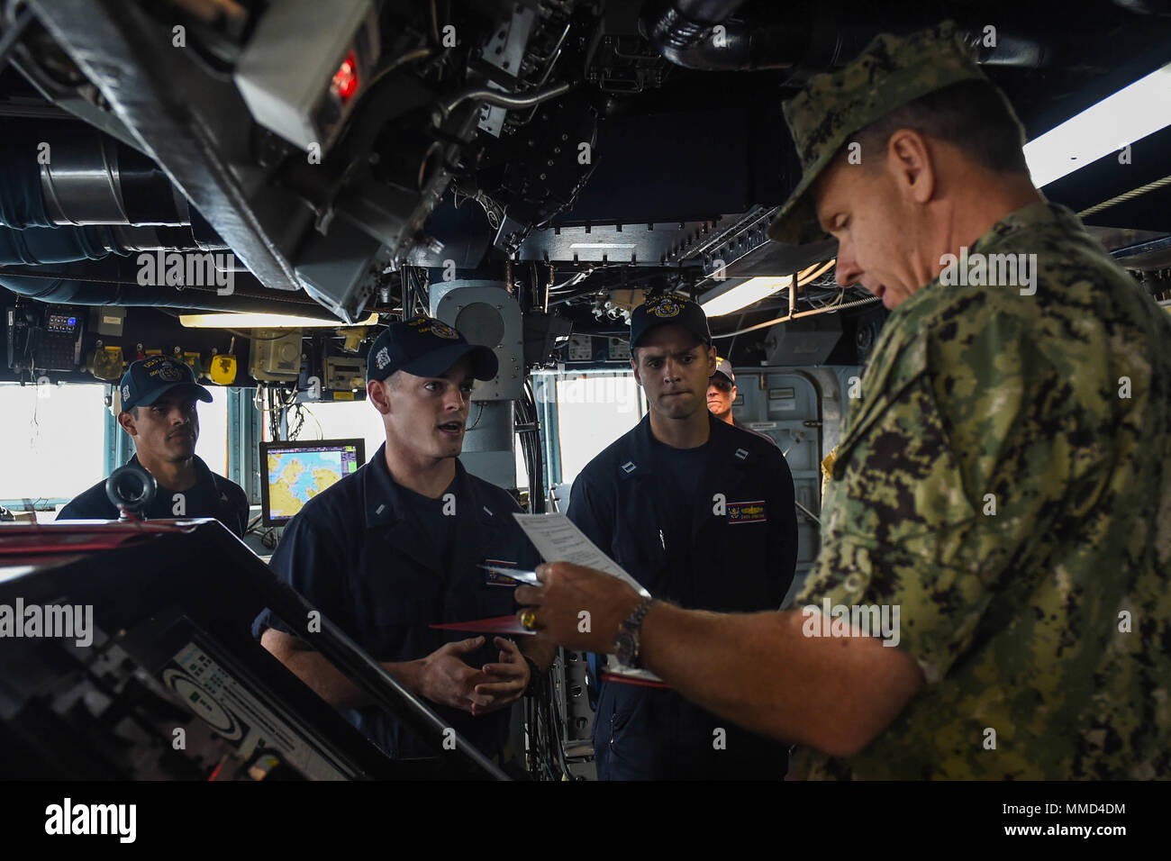 171017-N-JN784-092 YOKOSUKA, Japan (Oct. 17, 2017) Adm. Phil Davidson ...