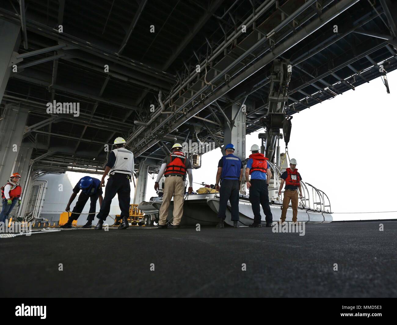 Uss Puller High Resolution Stock Photography and Images - Alamy