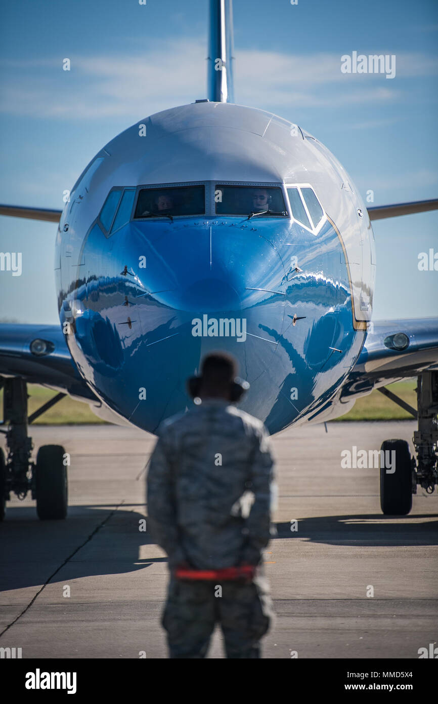 C-40C pilots finalize pre-flight procedures as Senior Airman Issac ...