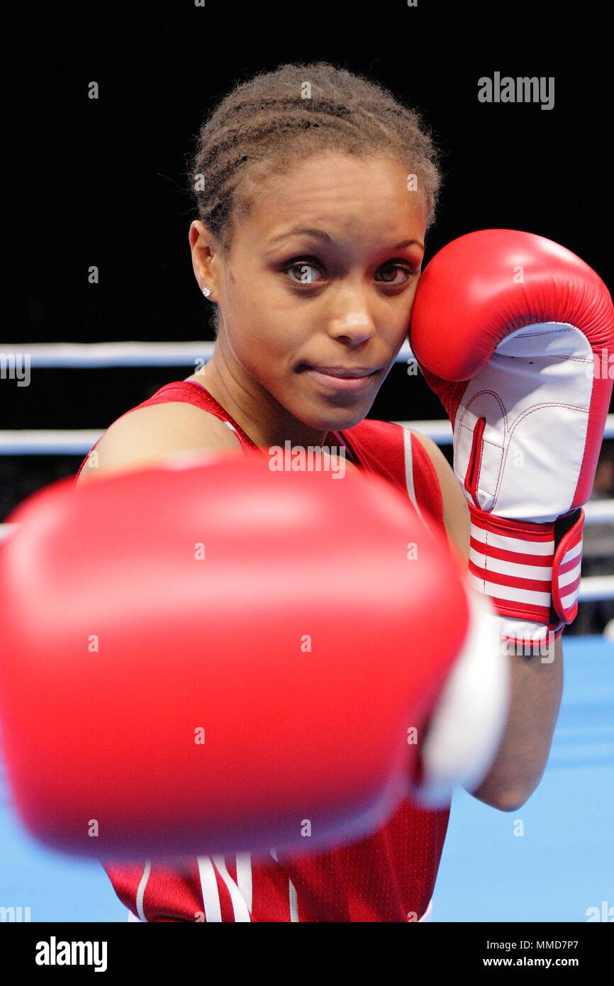 2012 olympic boxing women hi-res stock photography and images - Alamy