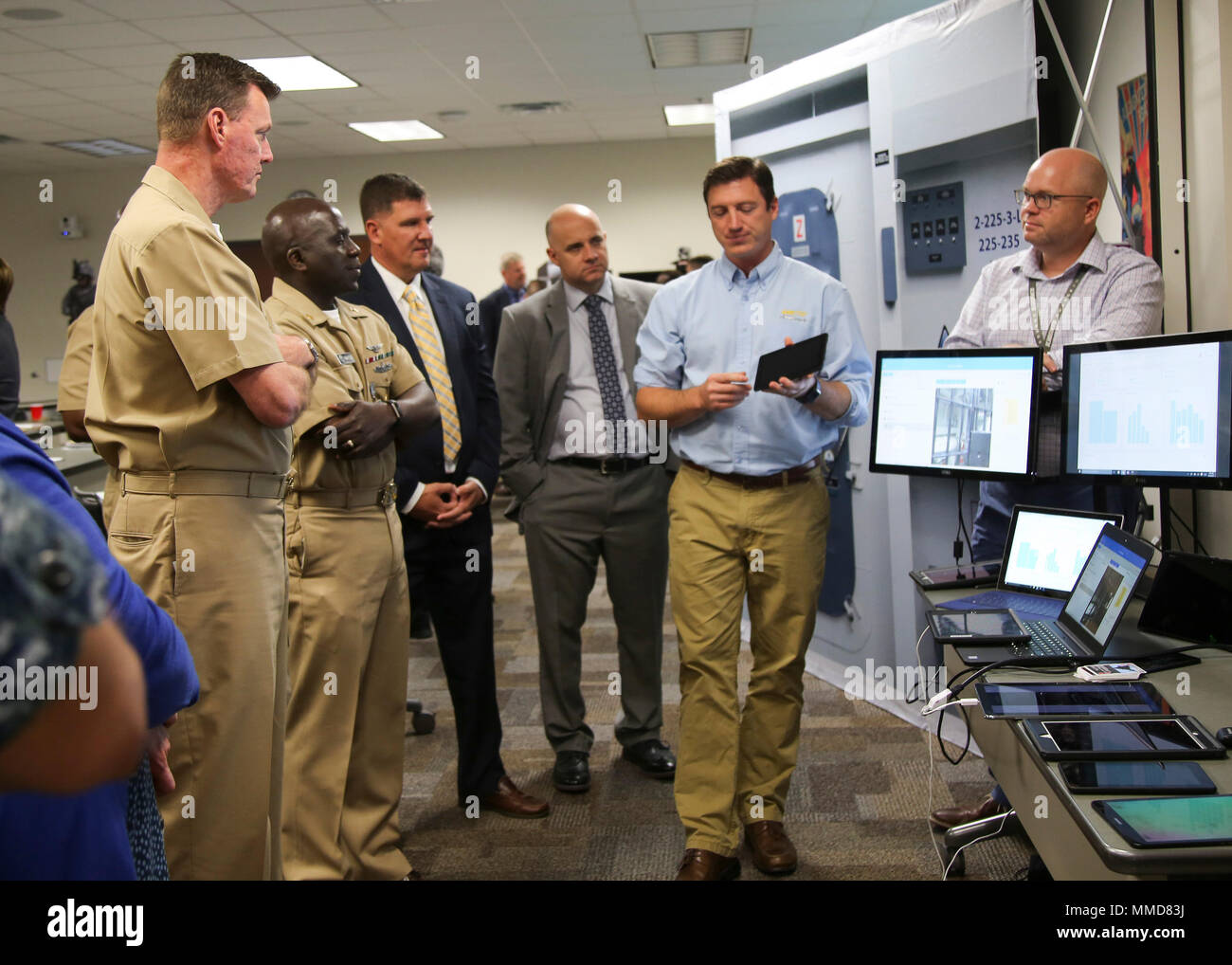 Interactive learning systems hi-res stock photography and images - Alamy