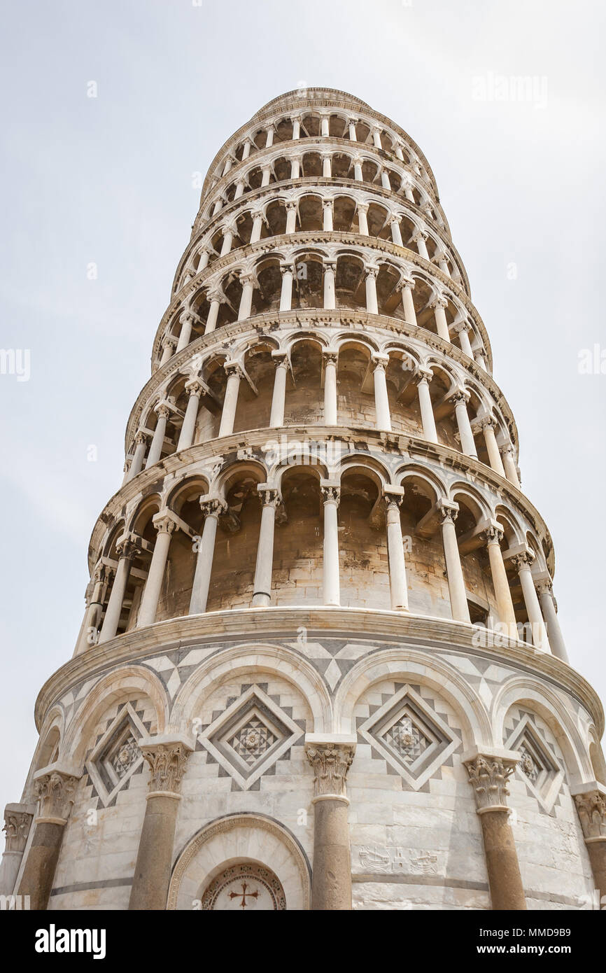 Freestanding ancient roman columns hi-res stock photography and images ...