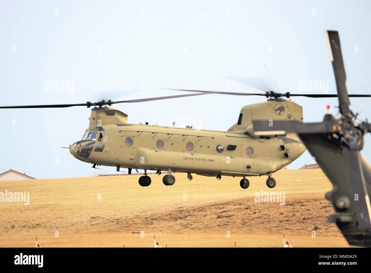 Confined area landing practice hi-res stock photography and images - Alamy