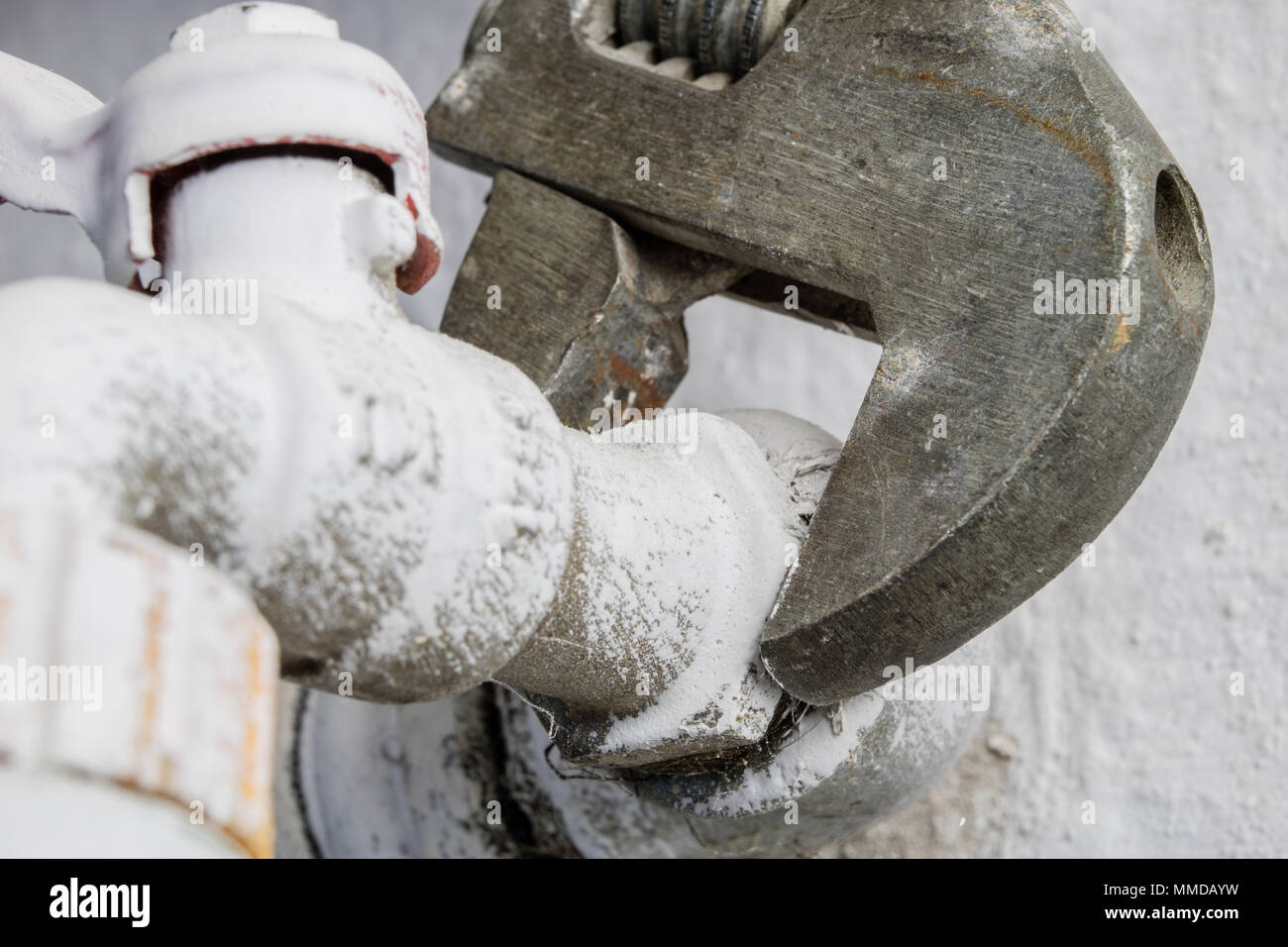 Installation hydraulics hi-res stock photography and images - Alamy