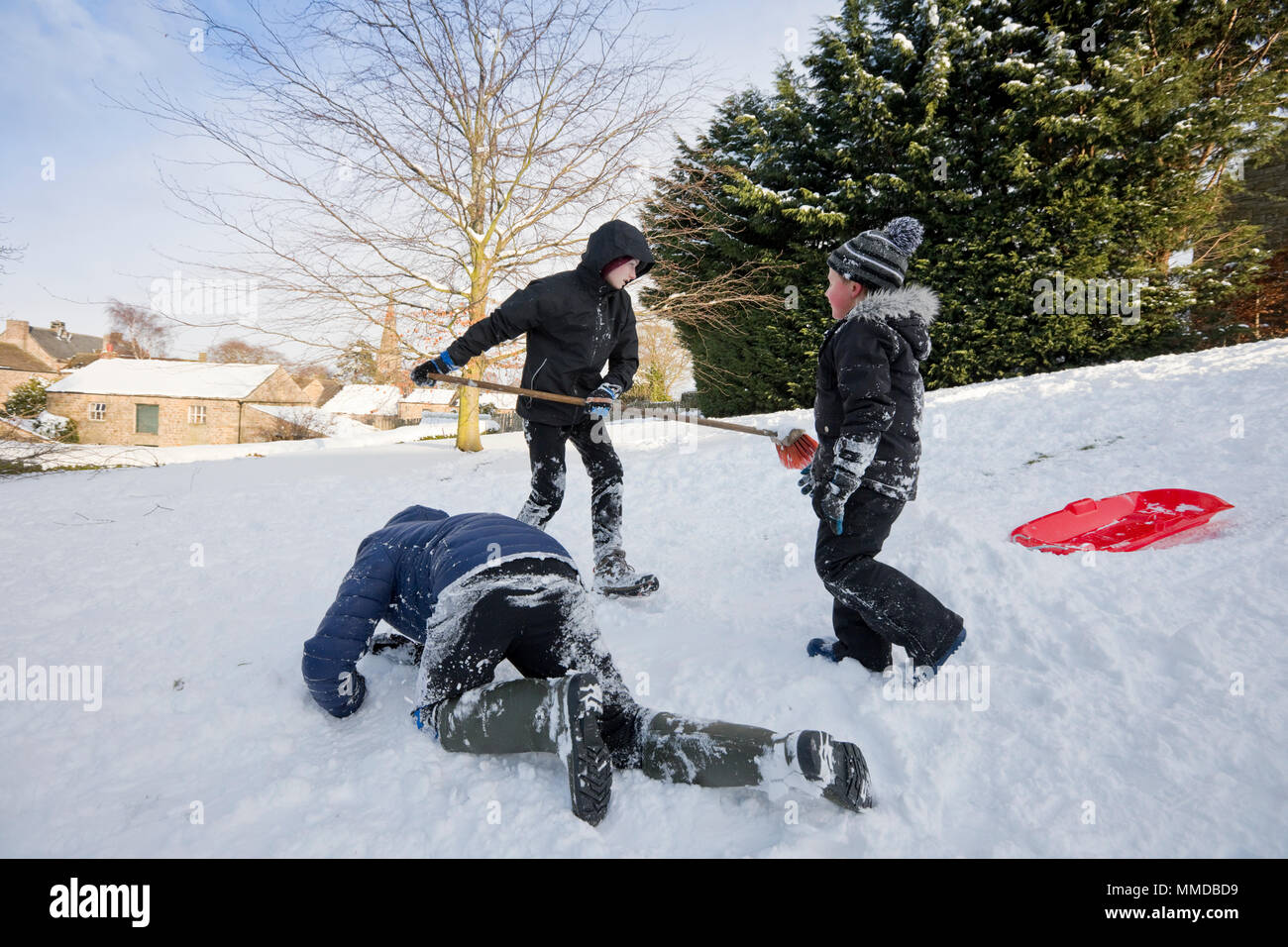 Sledging snow hi-res stock photography and images - Alamy