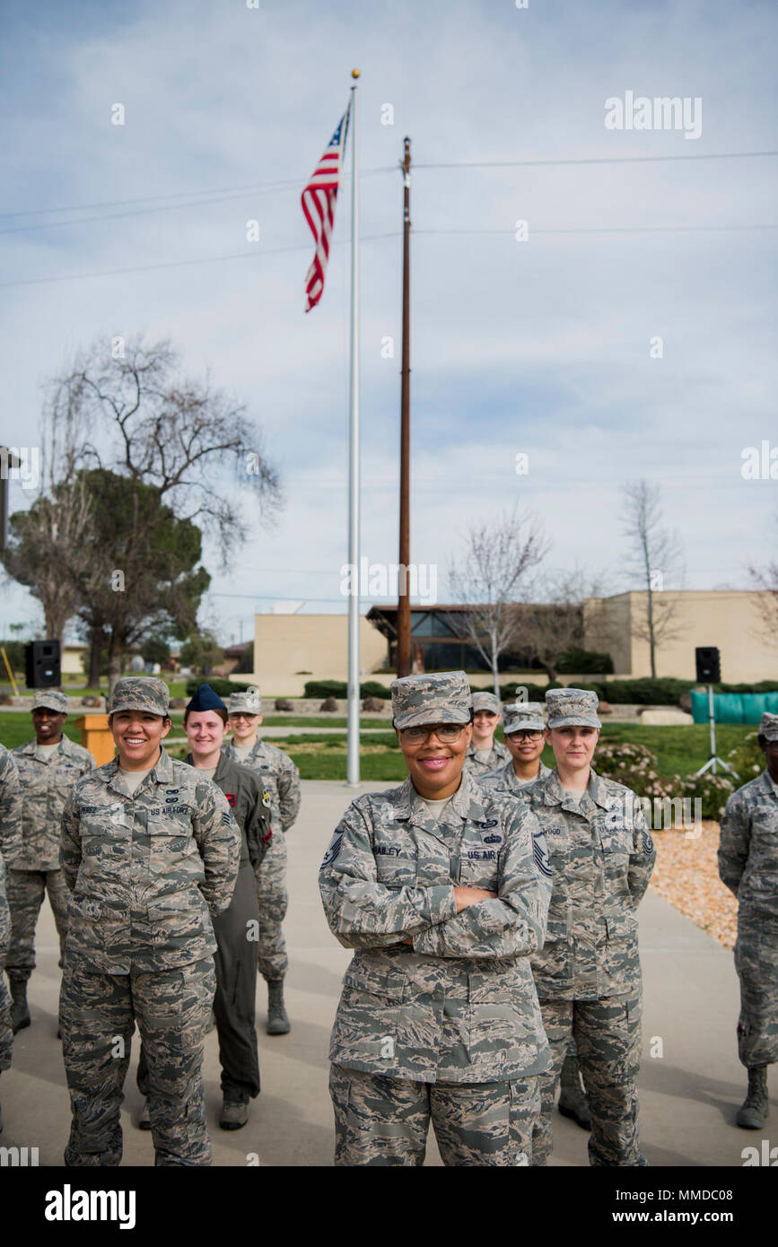 9th force support squadron hi-res stock photography and images - Alamy