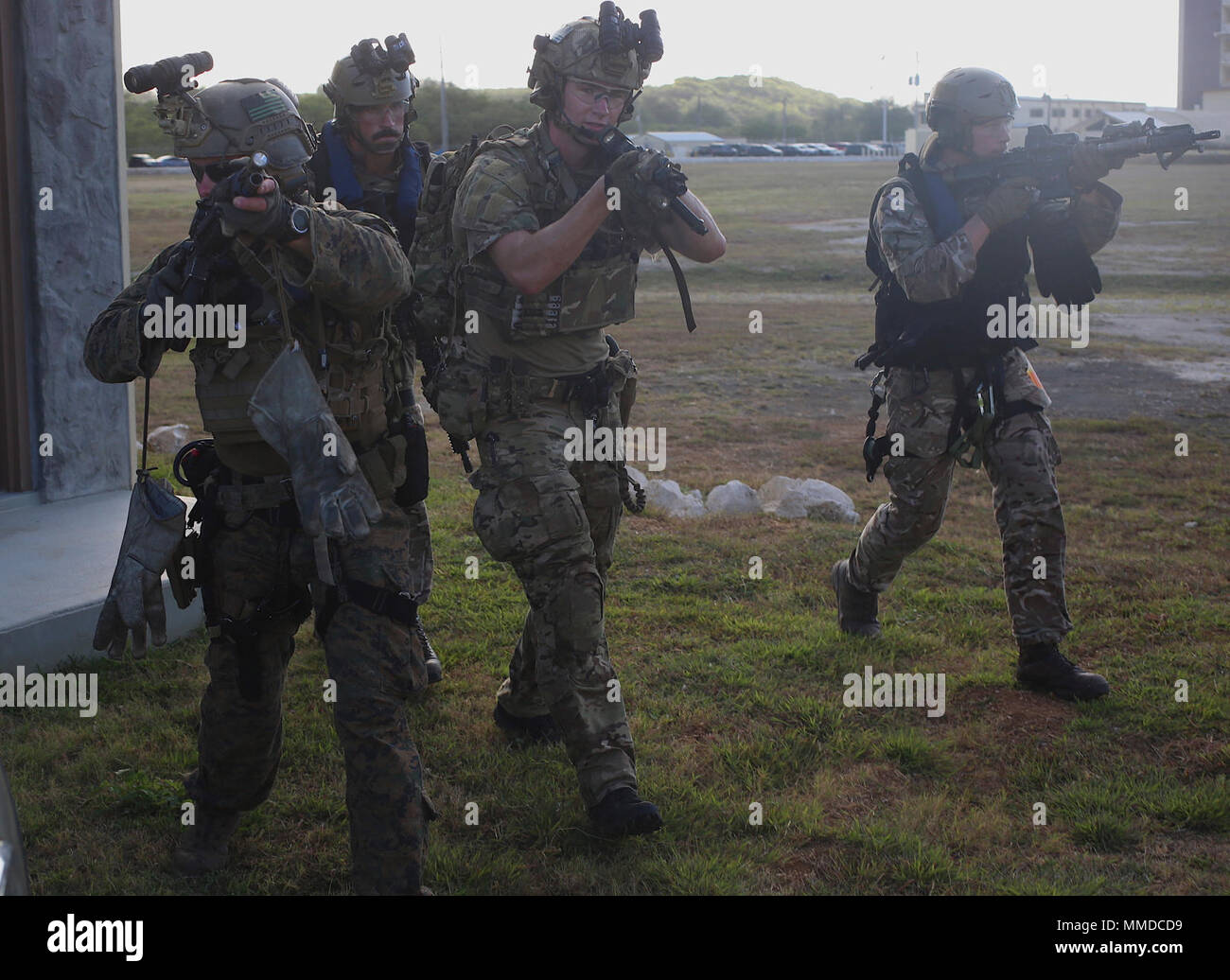 From 42 commando hi-res stock photography and images - Alamy