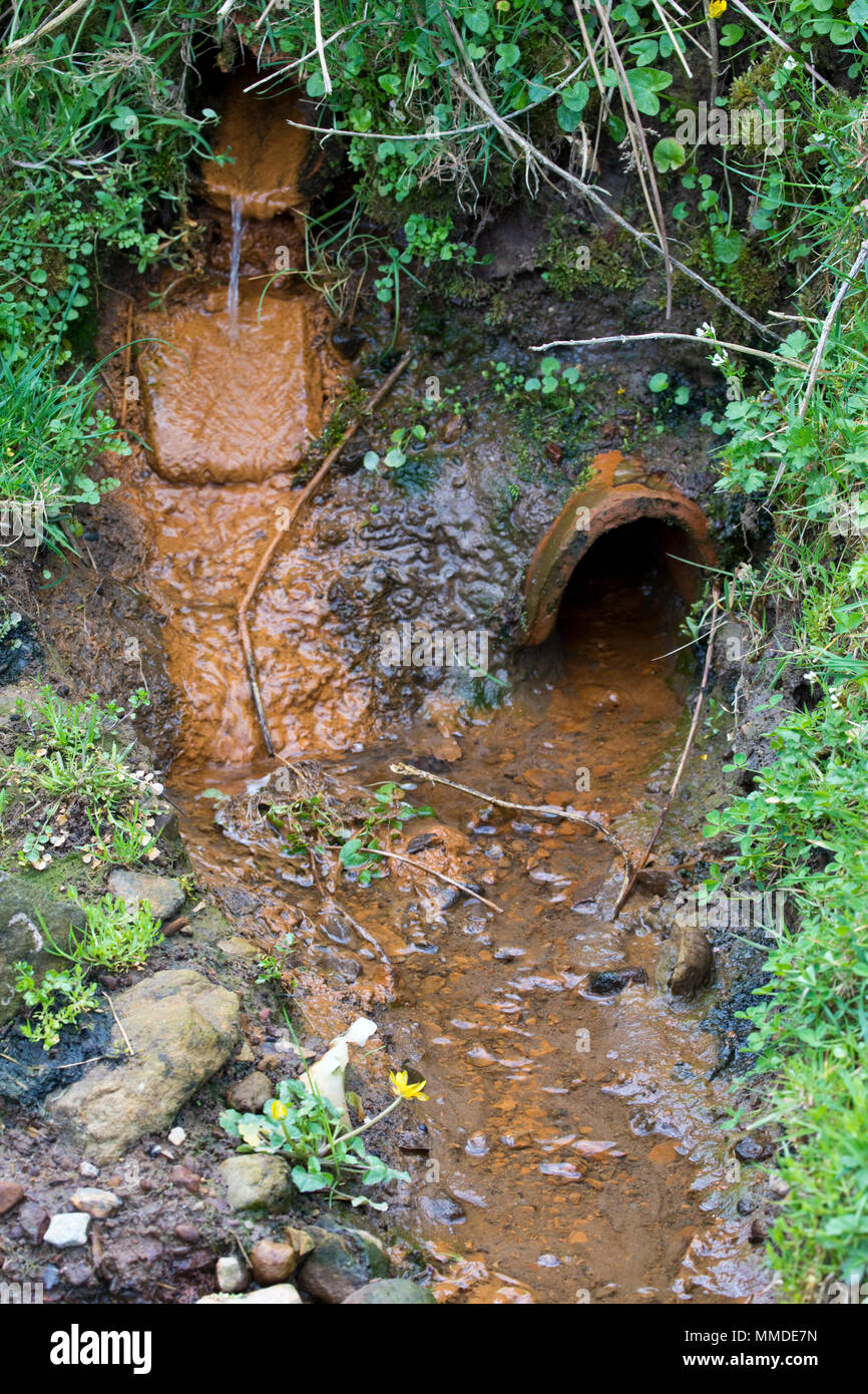 Land drainage pipe hi-res stock photography and images - Alamy