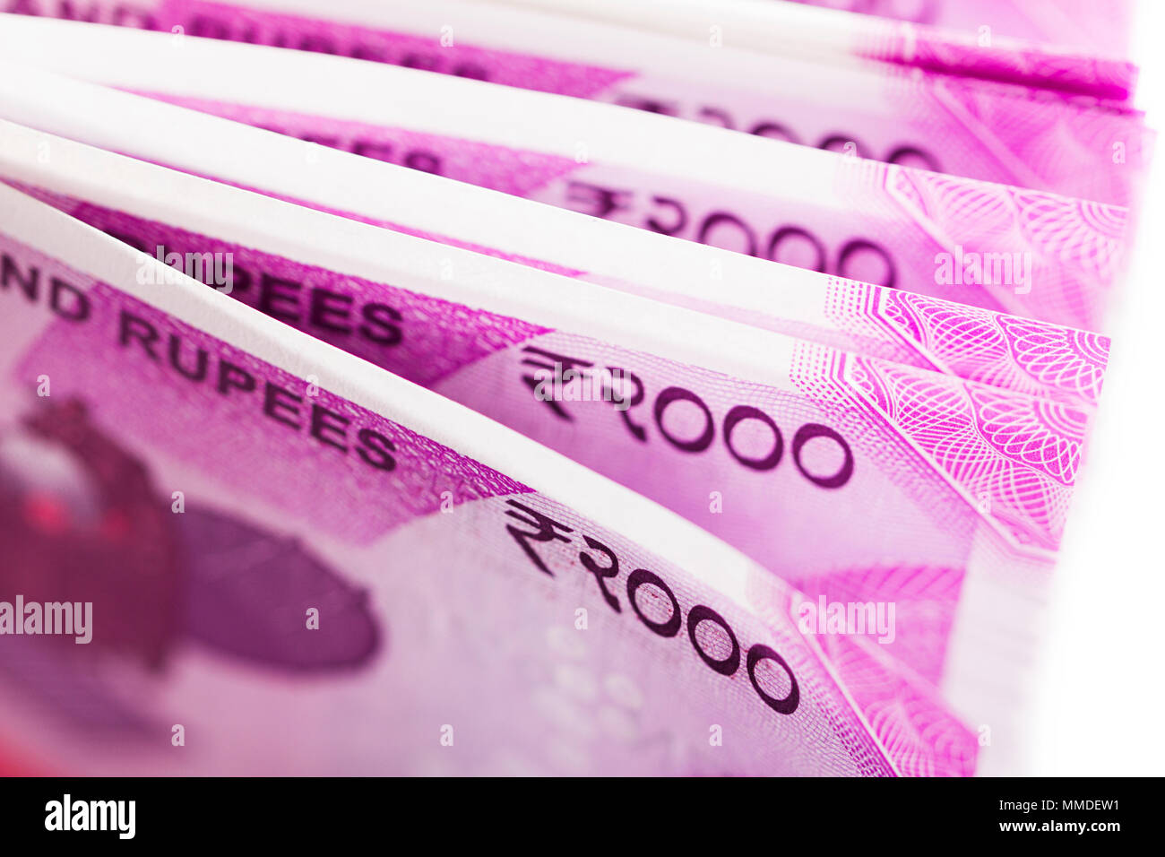 Indian rupee 2000 banknotes hi-res stock photography and images - Alamy