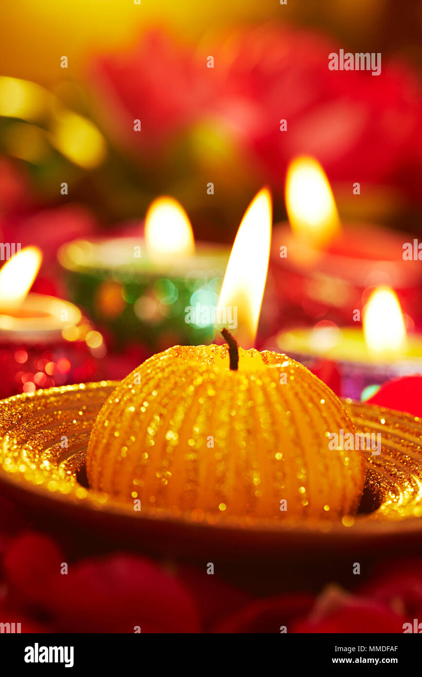 Deepavali festival of lights hi-res stock photography and images - Alamy