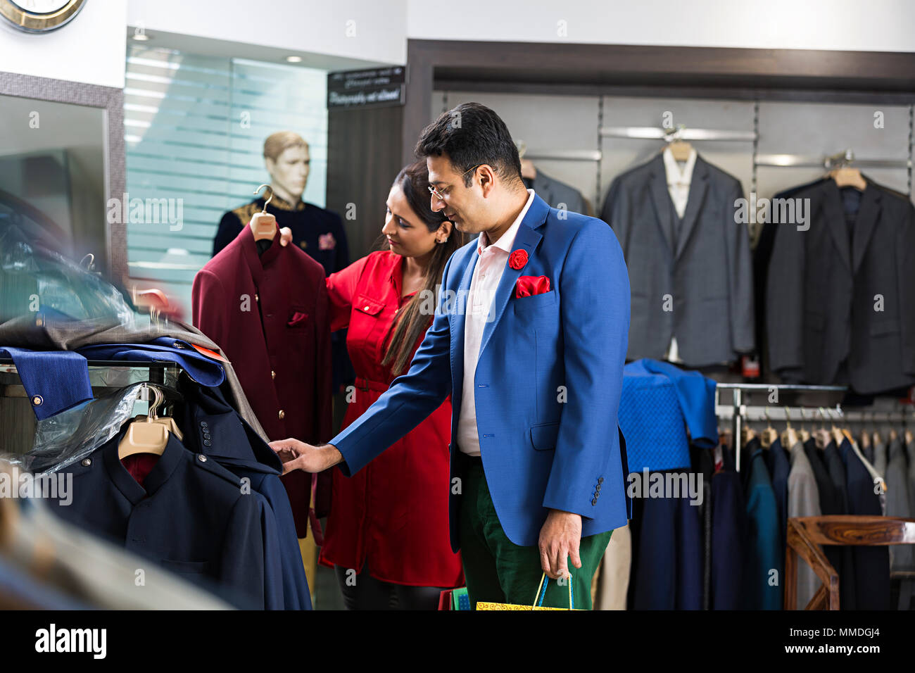 Couple checking in hi-res stock photography and images - Alamy