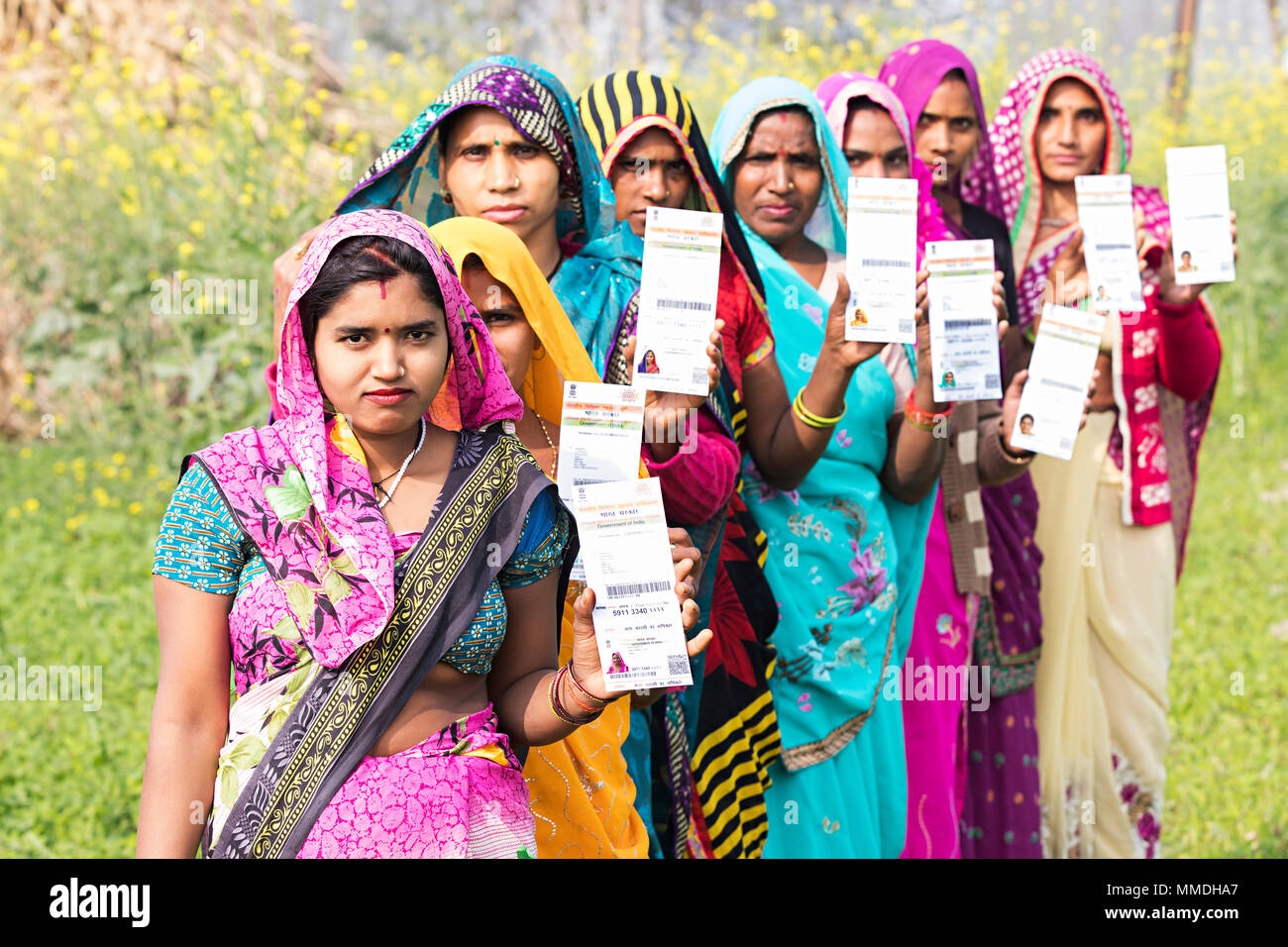 Aadhaar card hi-res stock photography and images - Alamy