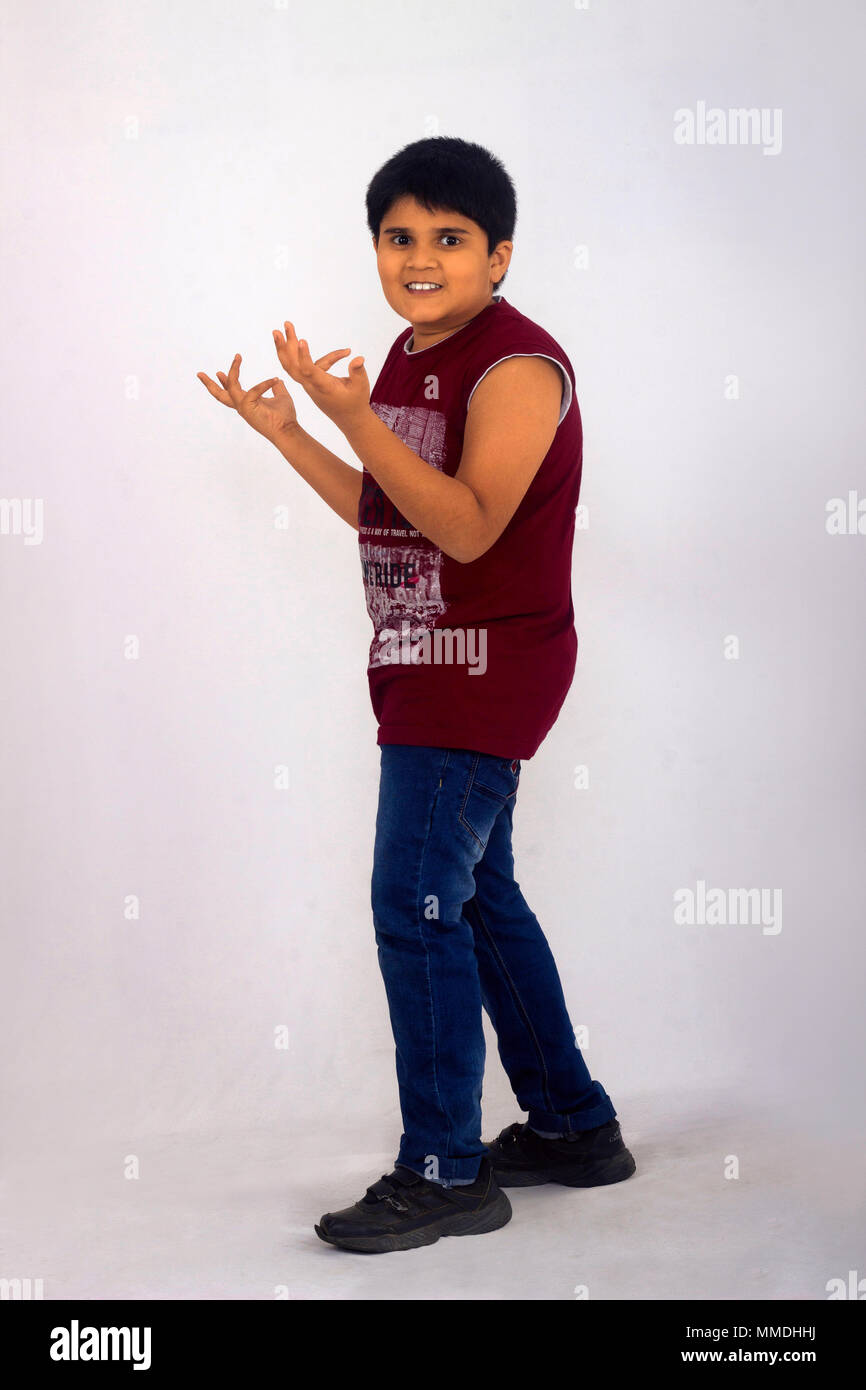 Boy with questioning expression hi-res stock photography and images - Alamy