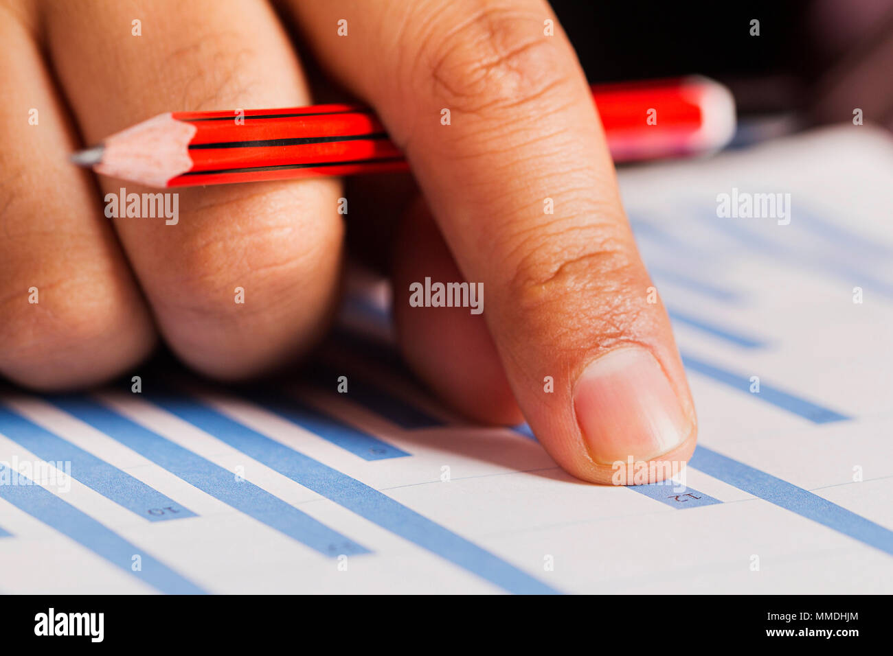 Person with graph paper hi-res stock photography and images - Alamy