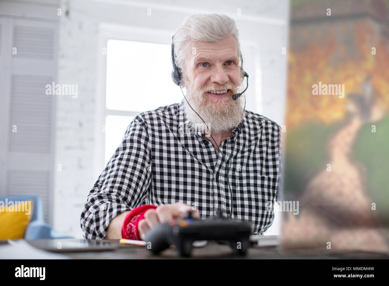 Multiplayer activity hi-res stock photography and images - Alamy