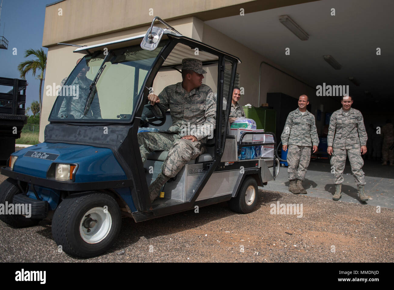 141st air control squadron hi-res stock photography and images - Alamy