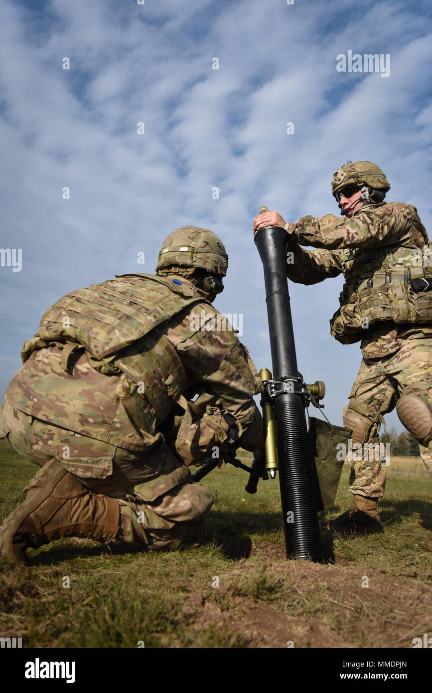 M252a1 81mm mortar hi-res stock photography and images - Alamy